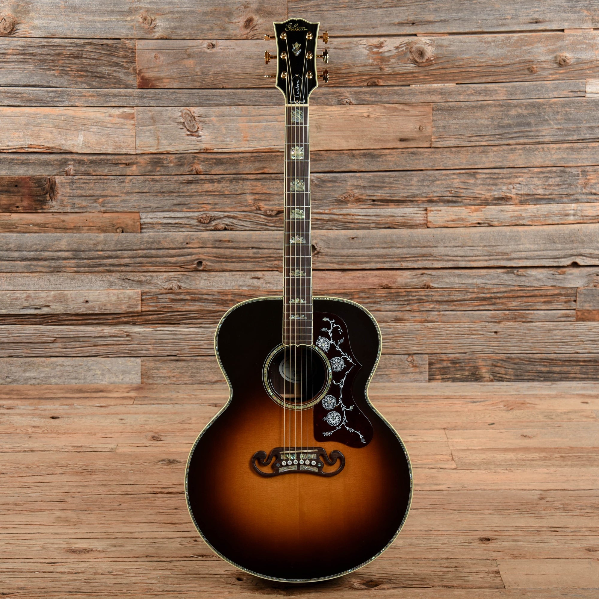Gibson SJ-200 Custom Sunburst 2012 – Chicago Music Exchange