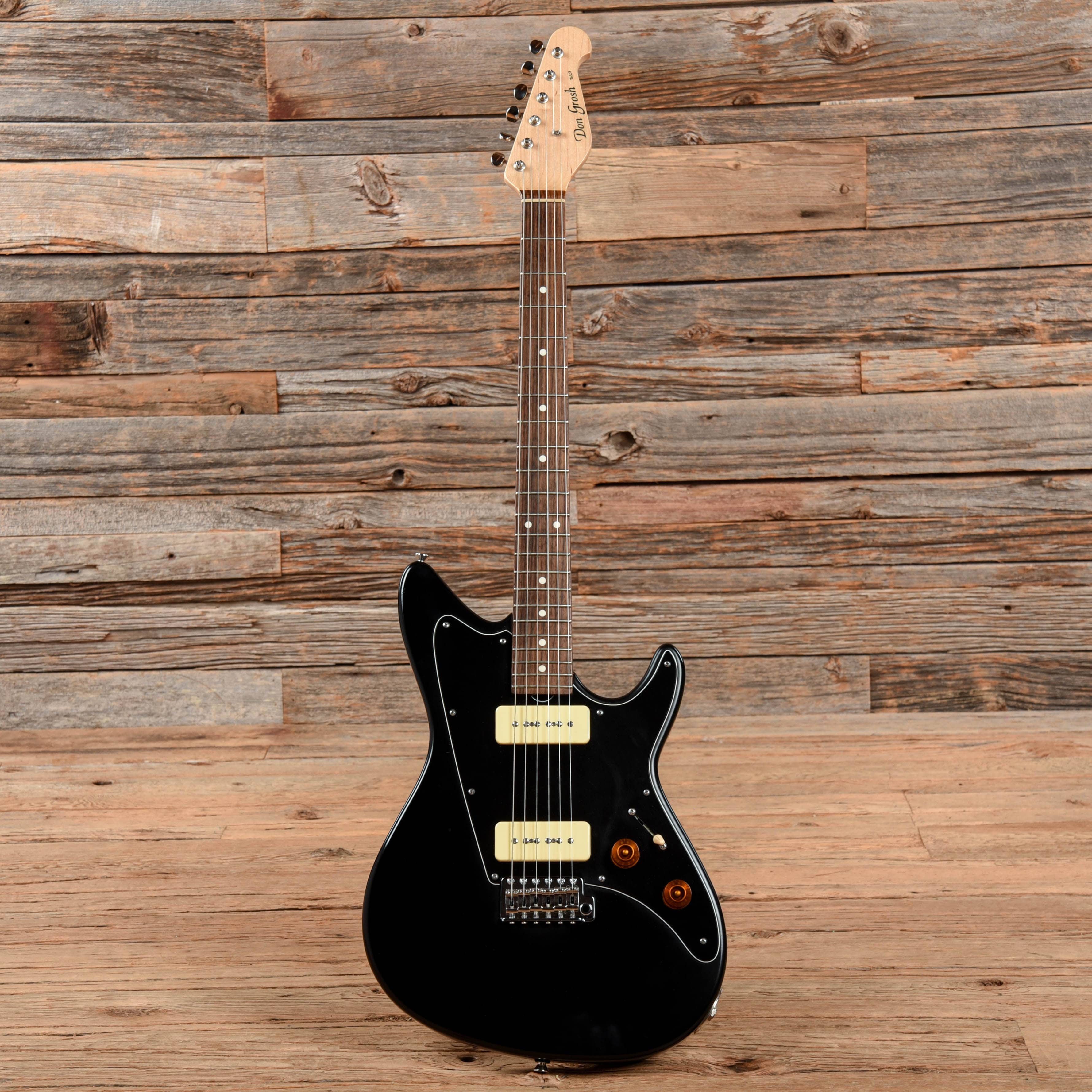Grosh Guitars ElectraJet Black 2011 – Chicago Music Exchange