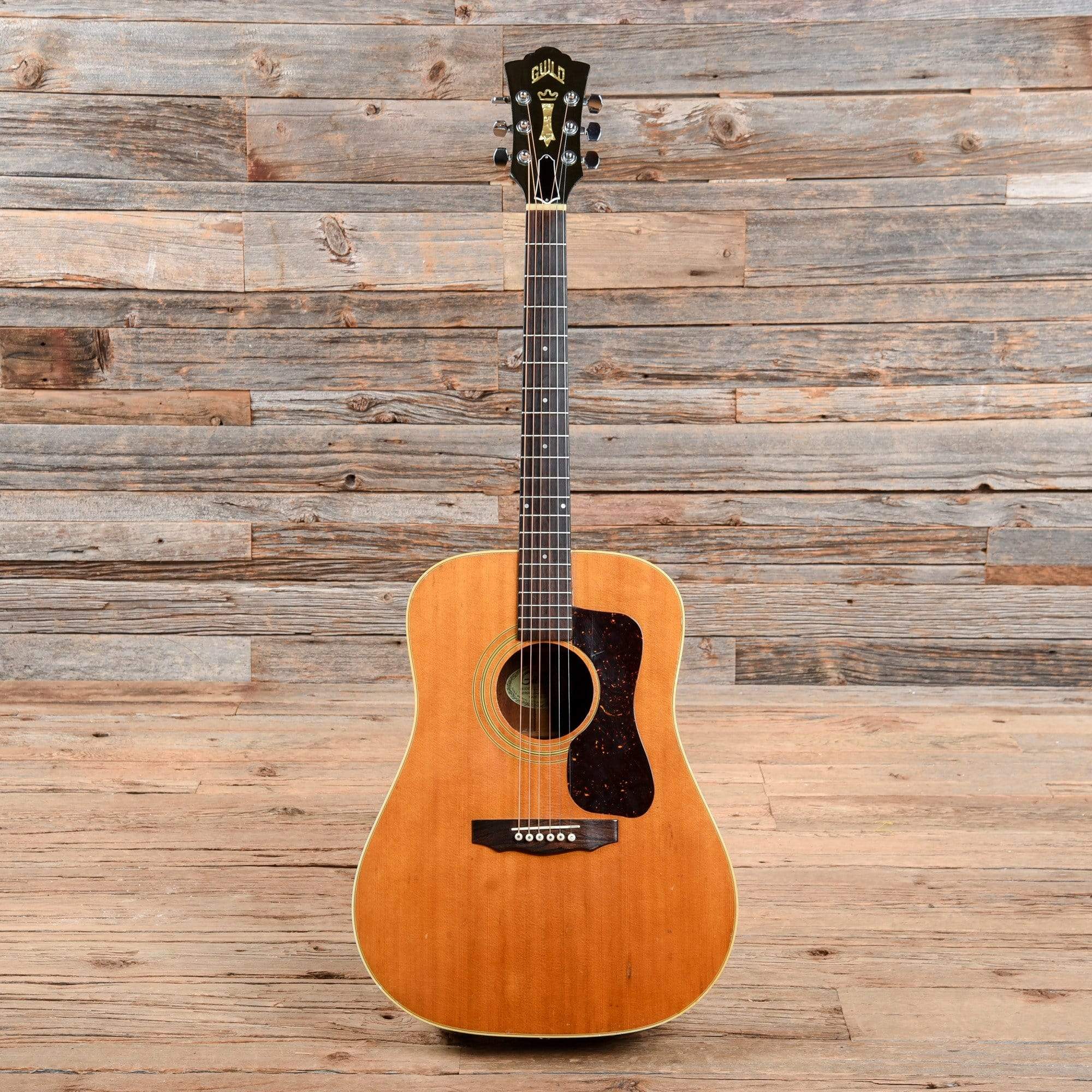 Guild D-40 Natural 1981 – Chicago Music Exchange