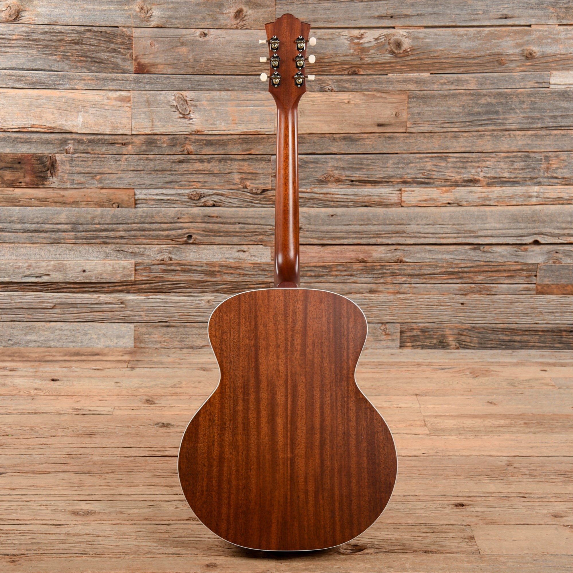 Guild F-40 Natural 2017 – Chicago Music Exchange