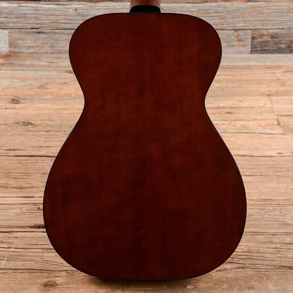 Guild F20 Natural 1975 LEFTY – Chicago Music Exchange