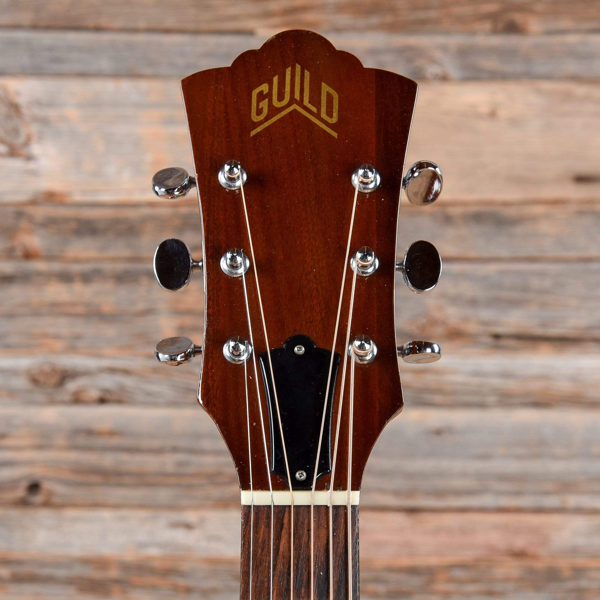 Guild F20 Natural 1975 LEFTY – Chicago Music Exchange