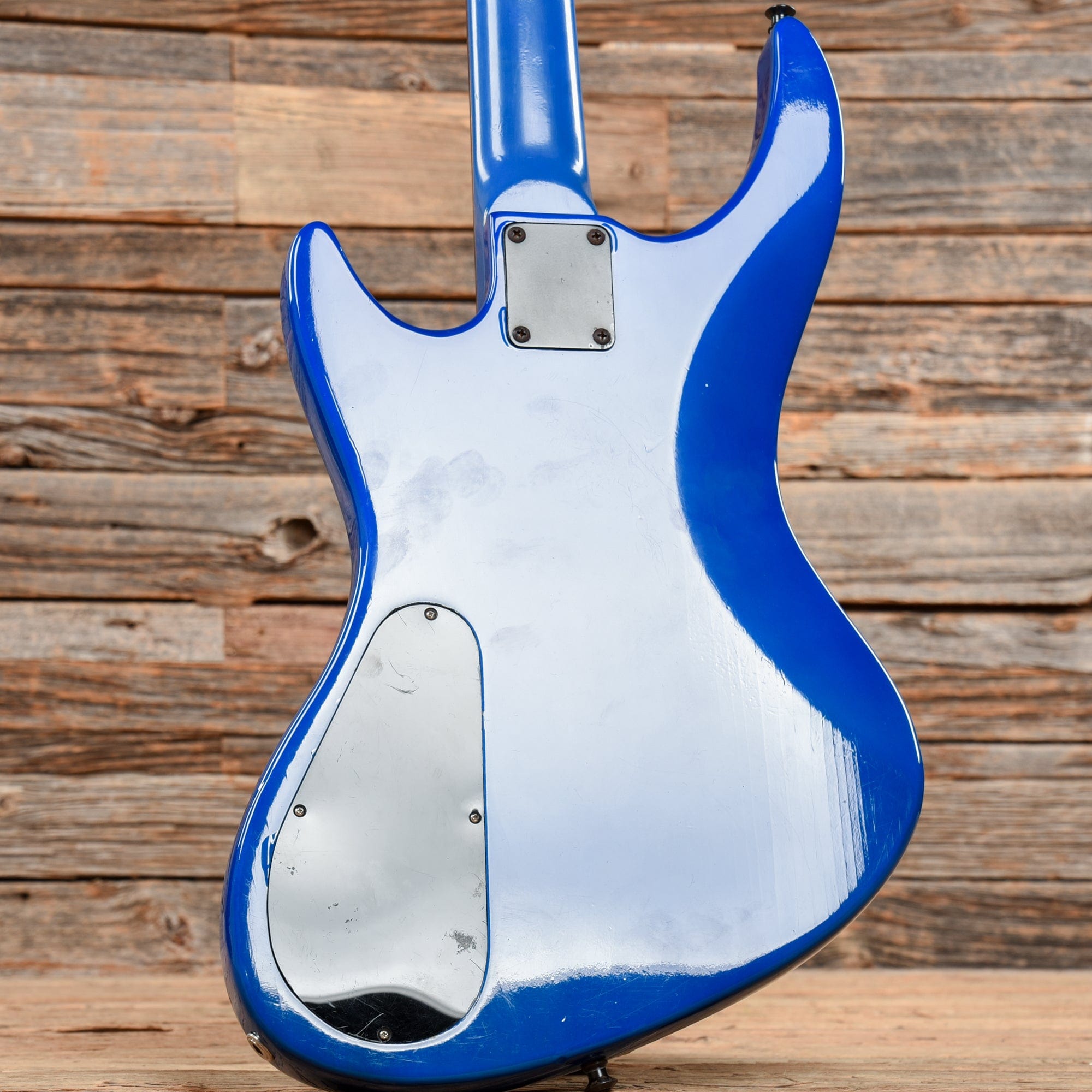 Guild SB602 Pilot Blue 1988 – Chicago Music Exchange