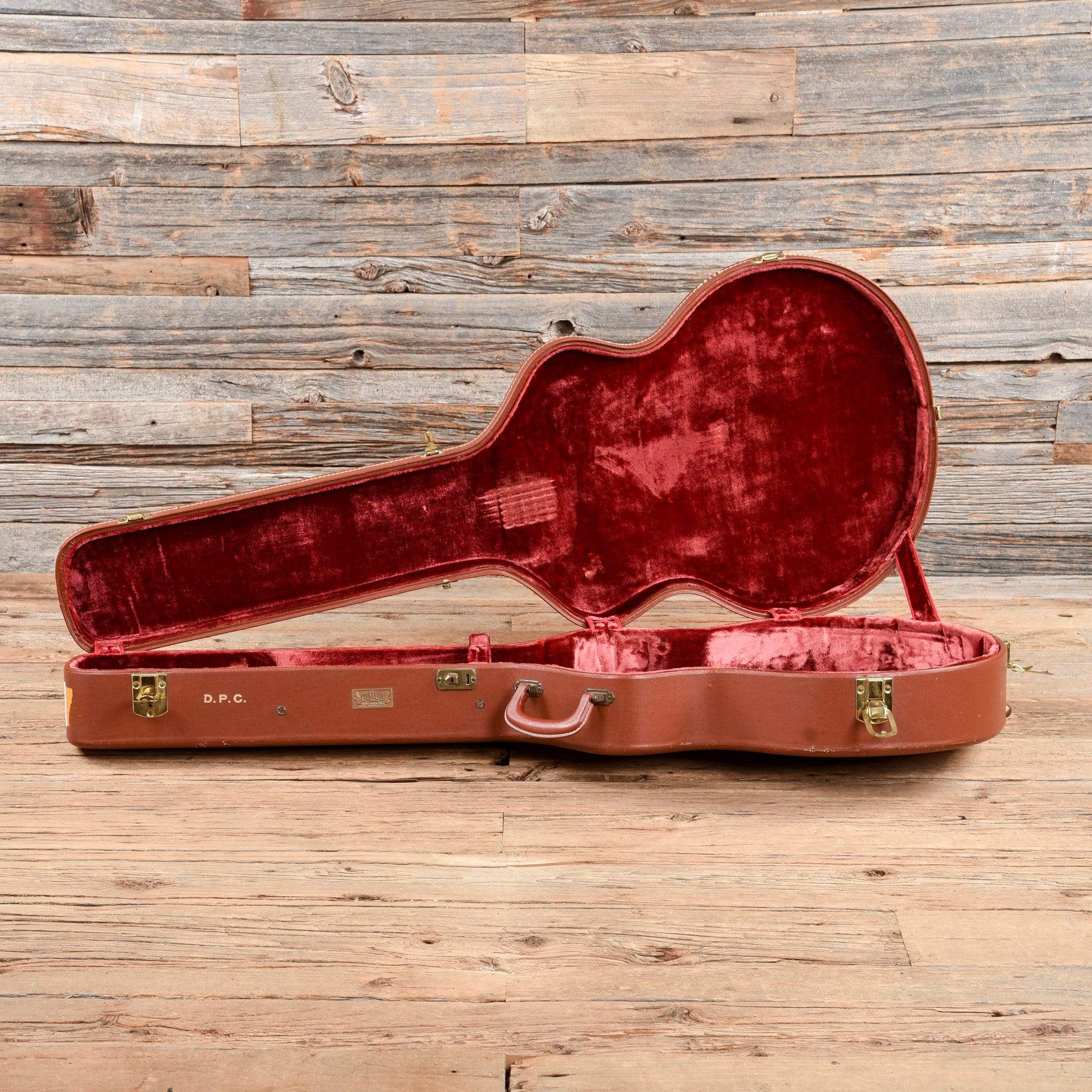 Guild X-500 Stuart Sunburst 1961 – Chicago Music Exchange