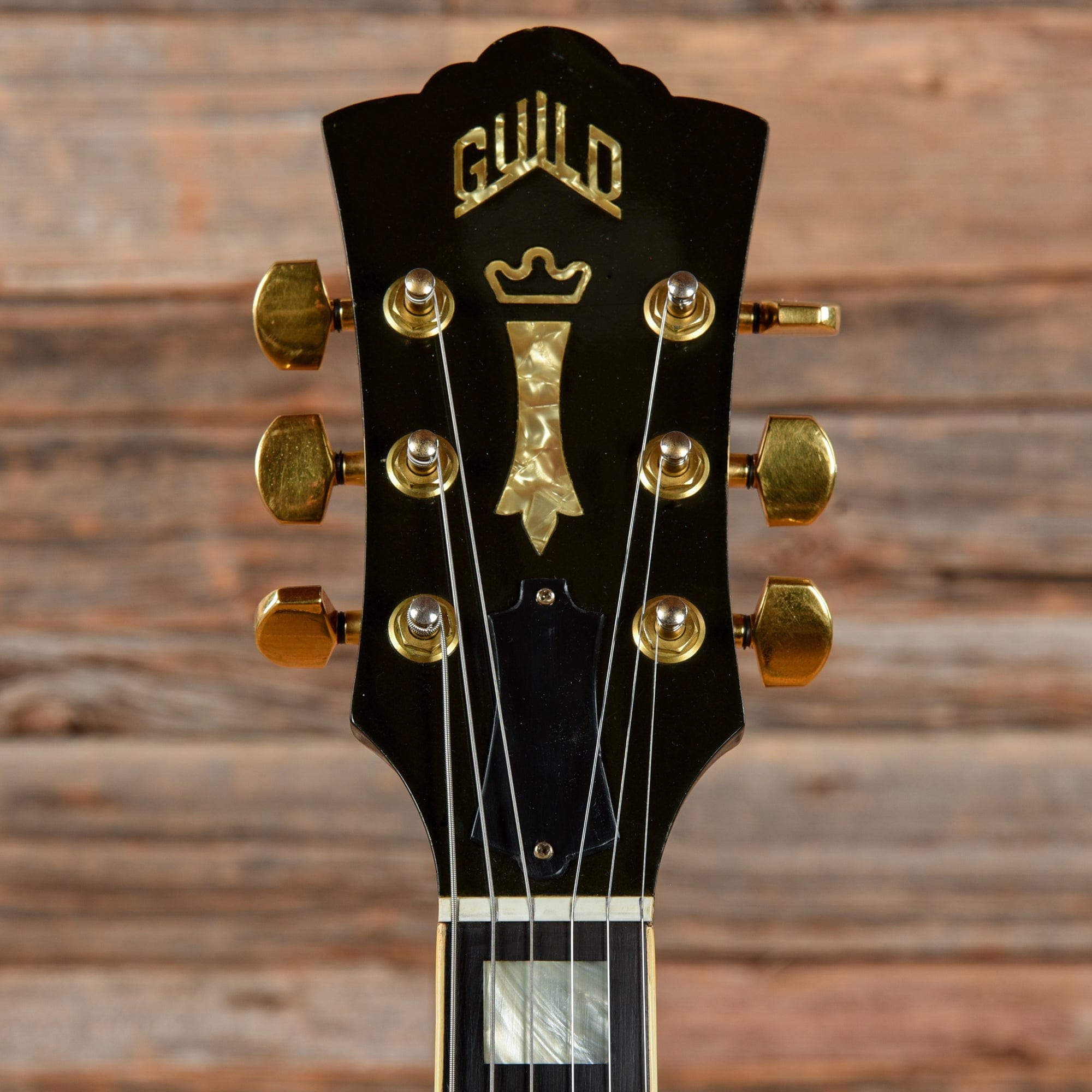 Guild M-80 Black 1977 – Chicago Music Exchange