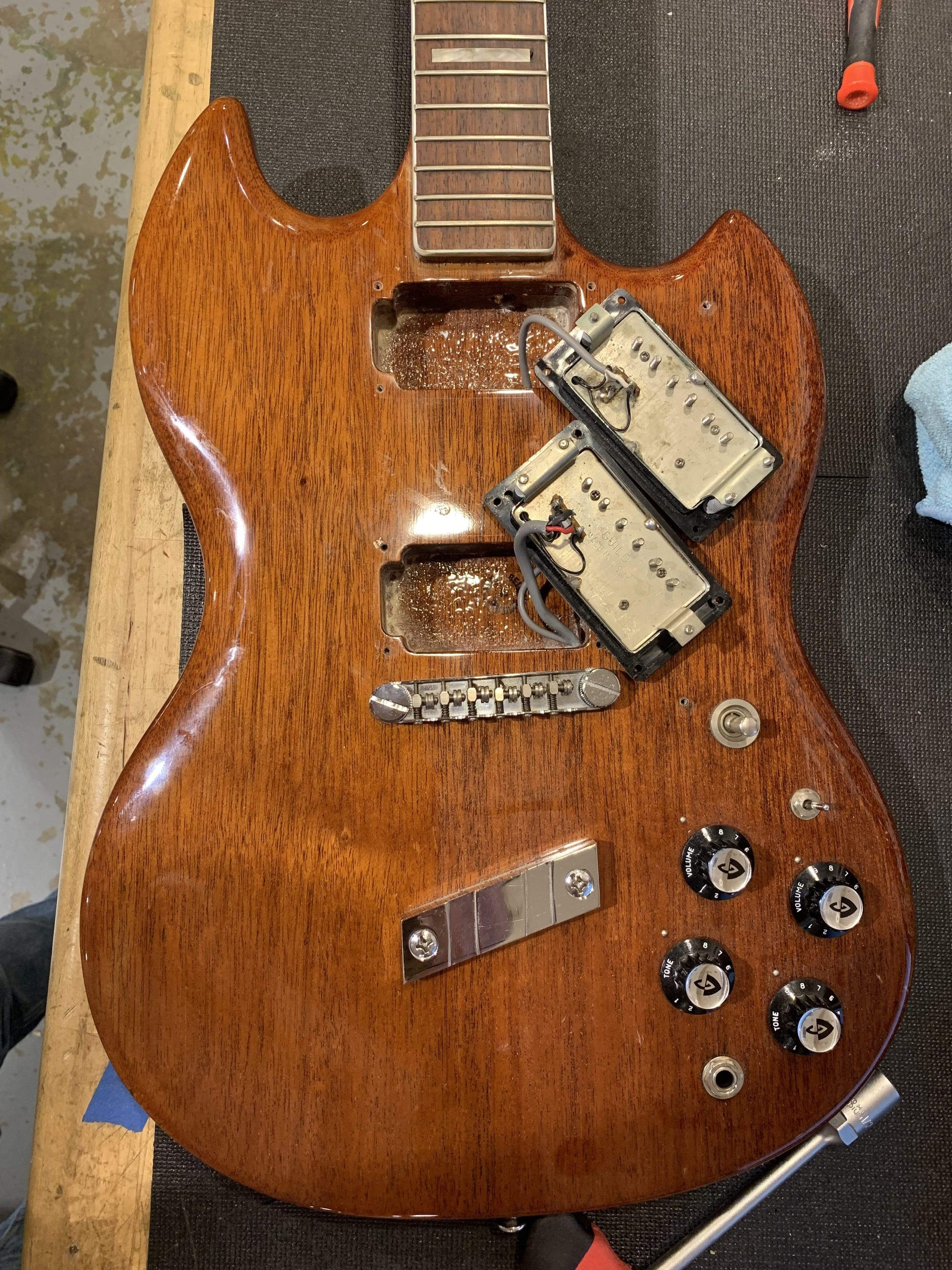 Guild S-100 Standard Natural 1973 – Chicago Music Exchange