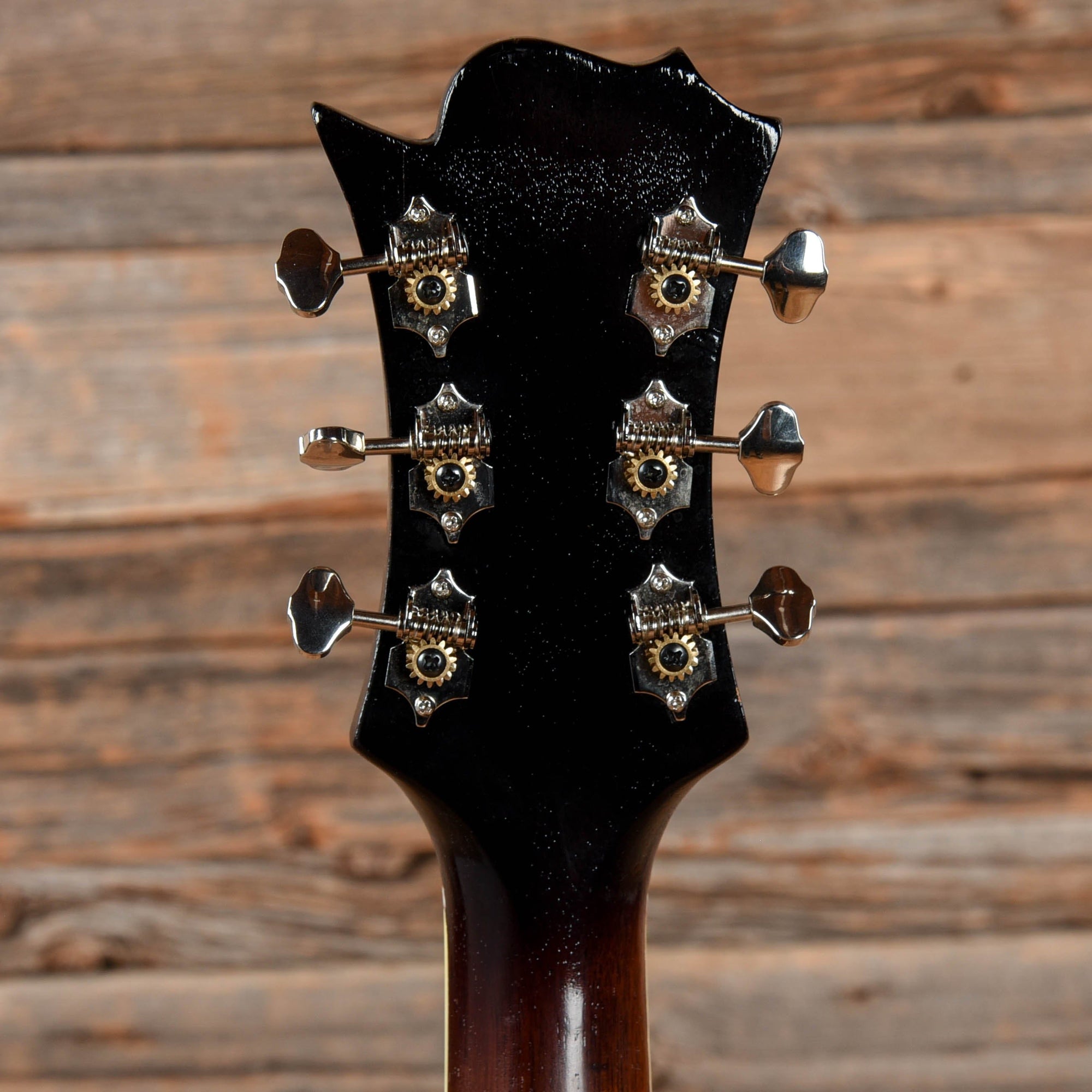 Guild Thunderbird S-200 Sunburst Refin 1964 – Chicago Music Exchange