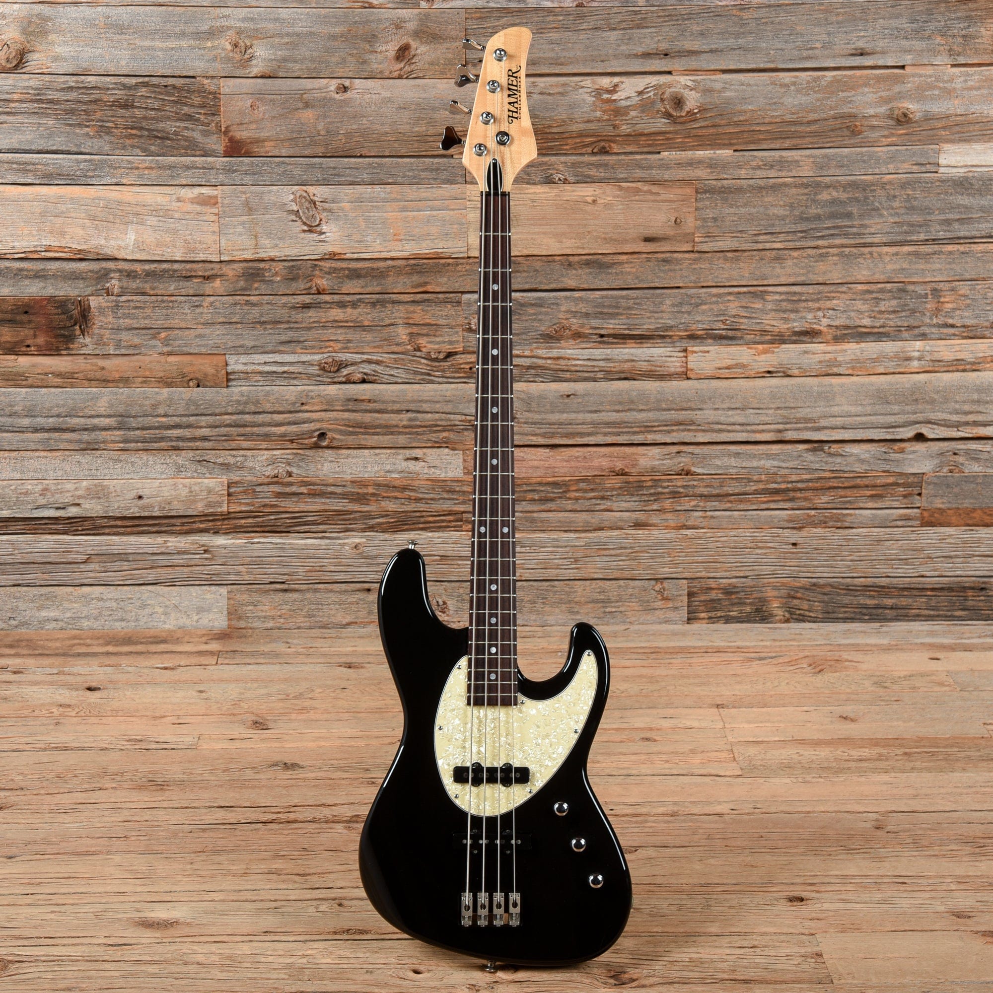 Hamer Cruise Bass Black – Chicago Music Exchange