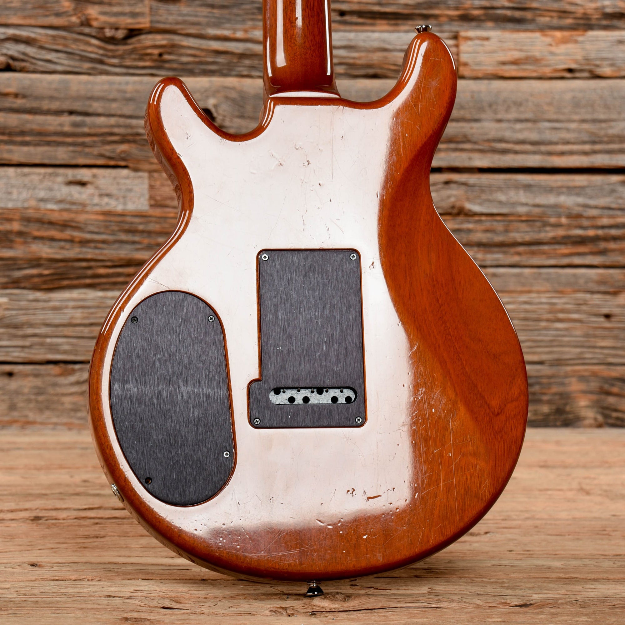 Hamer Mirage II Honey Flame 1996 – Chicago Music Exchange