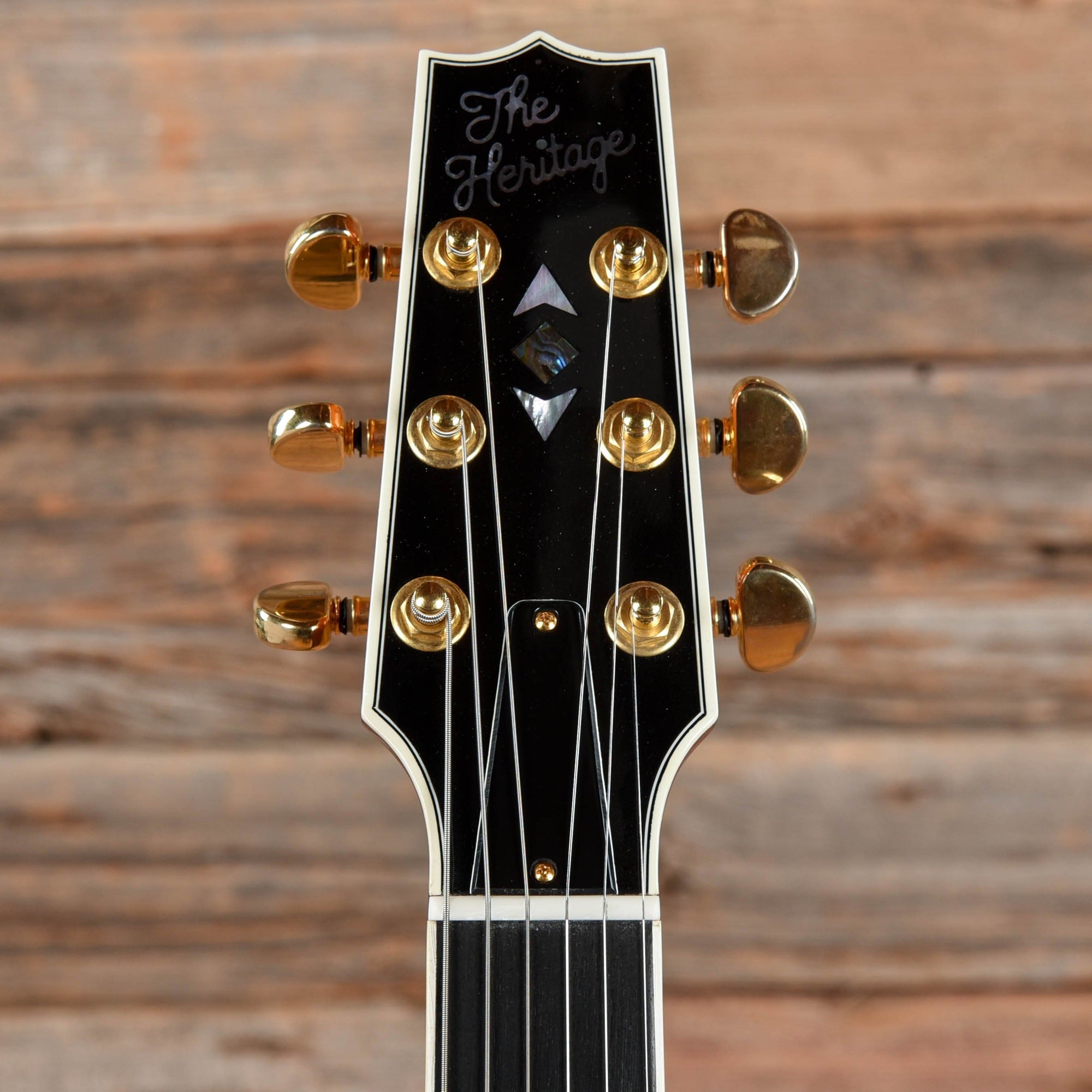 Heritage H-555 Sunburst 1998 – Chicago Music Exchange