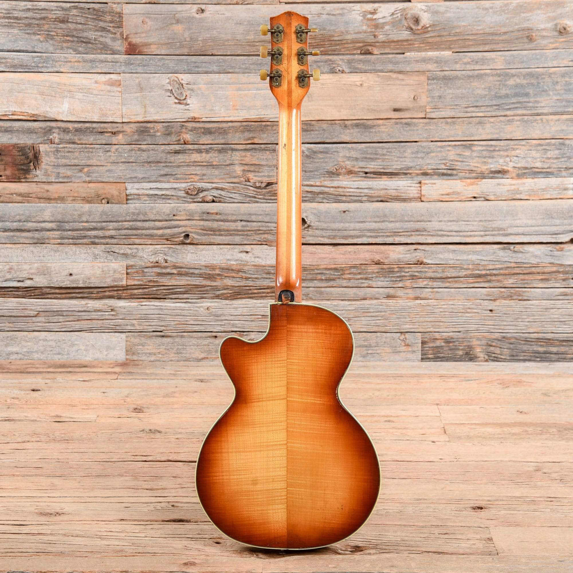 Hofner club 60 Sunburst 1958 – Chicago Music Exchange