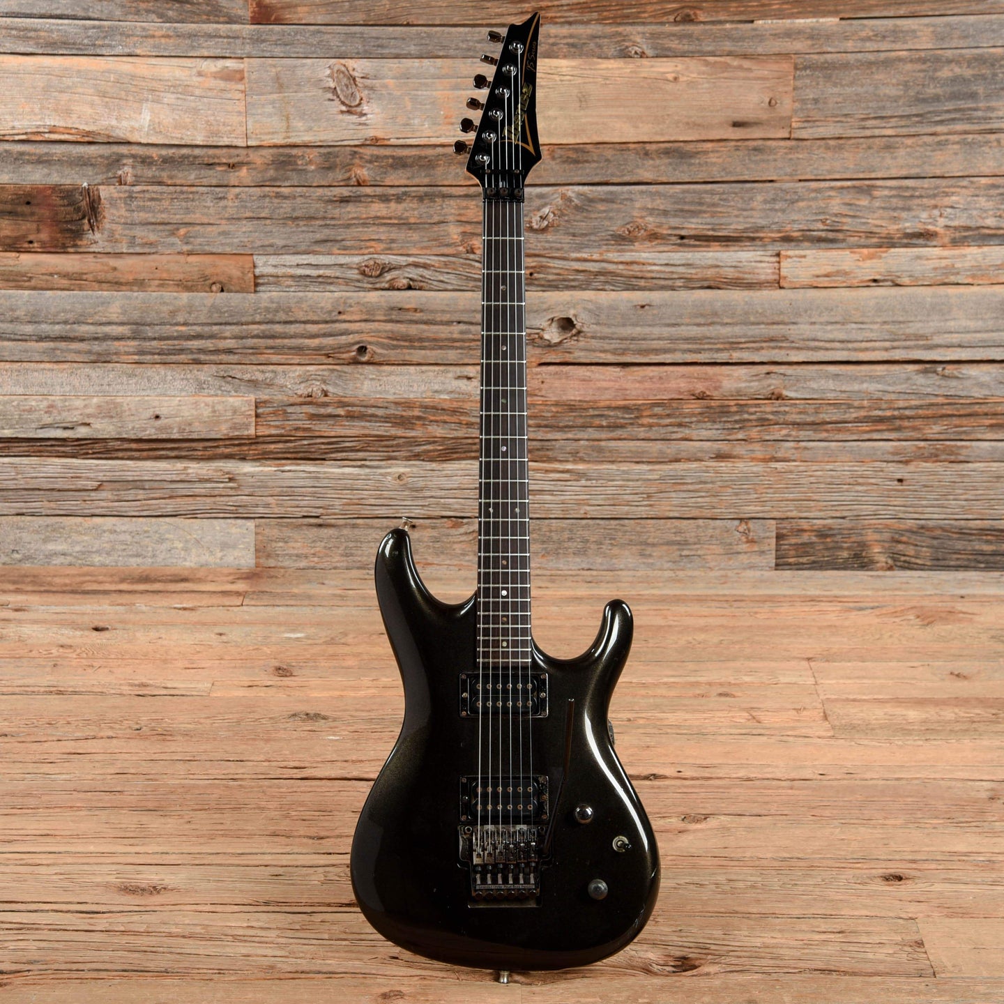 Ibanez JS1000 Joe Satriani Black Pearl 2000 – Chicago Music Exchange
