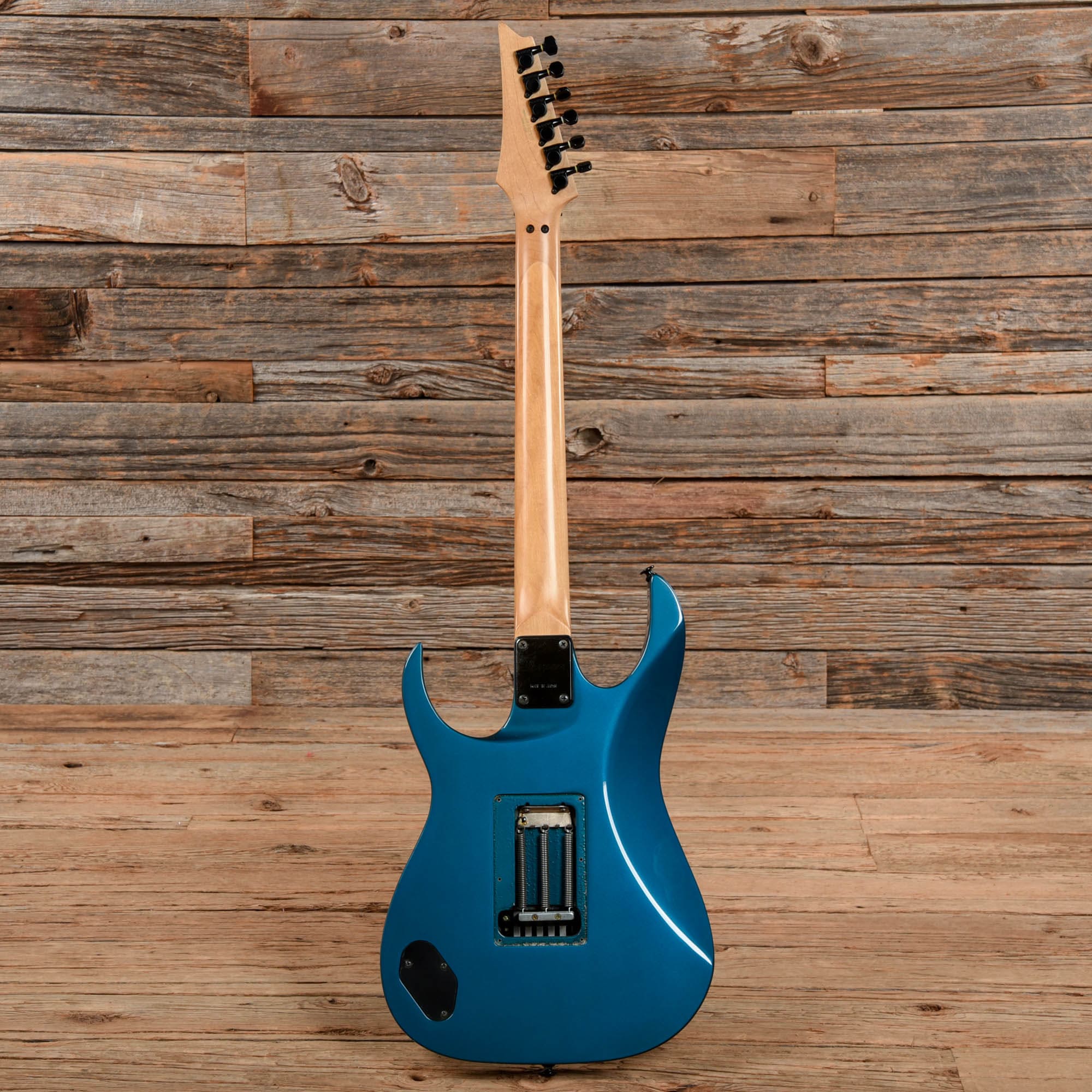 Ibanez RG550 Blue 1991 – Chicago Music Exchange