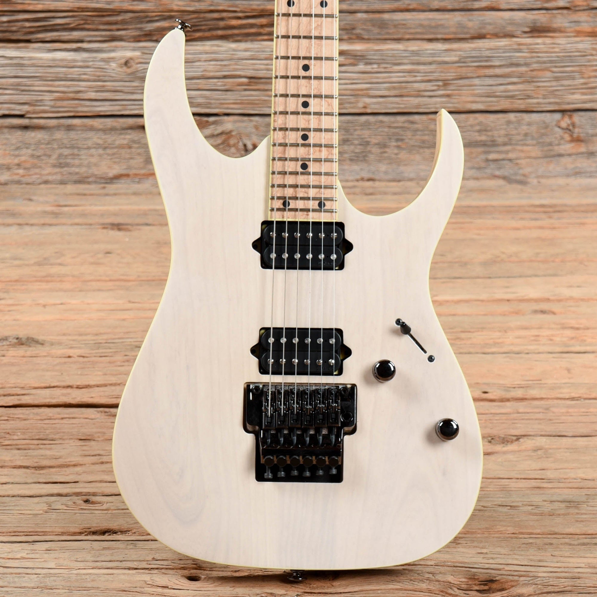 Ibanez RG652AHM-AWD RG Prestige 500 Series HH Ash Top Antique White Bl ...