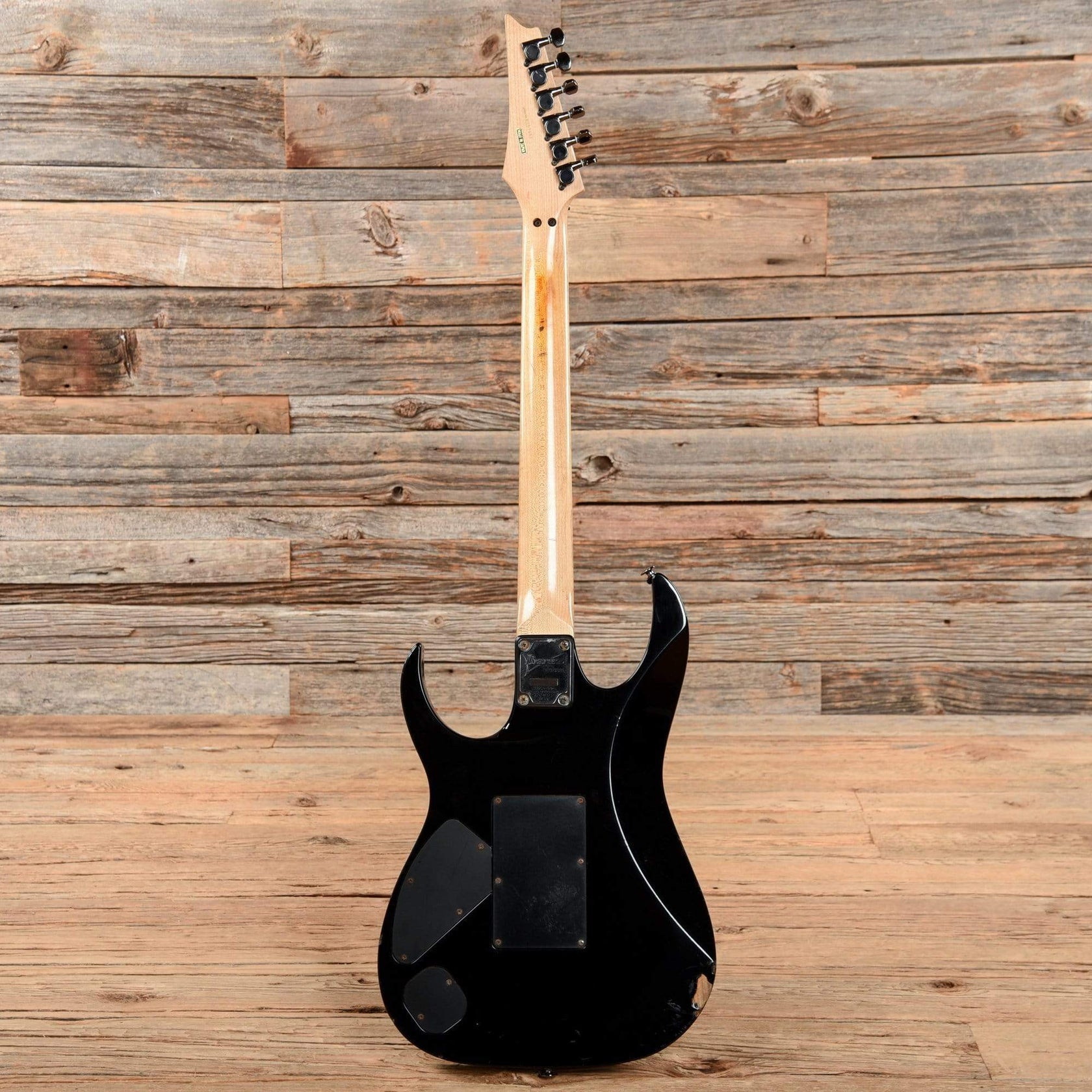 Ibanez RG770 Black 1991 – Chicago Music Exchange