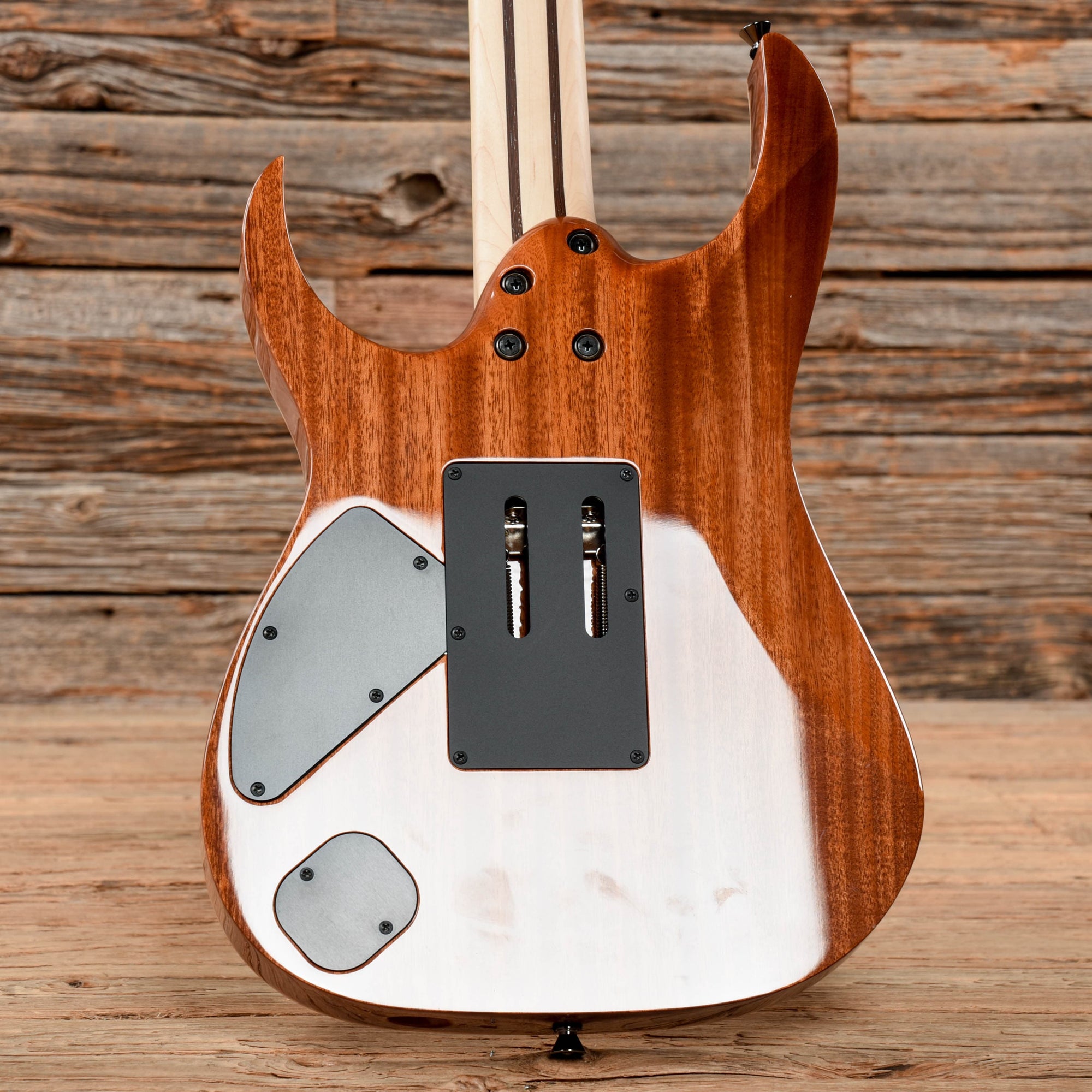 Ibanez RG8570CST RG J-Custom Exotic Maple Natural – Chicago Music Exchange