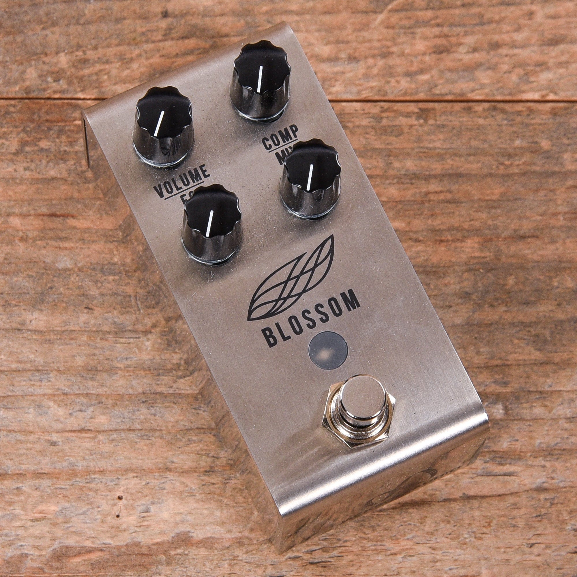 Jackson Audio Blossom Optical Compressor – Chicago Music Exchange