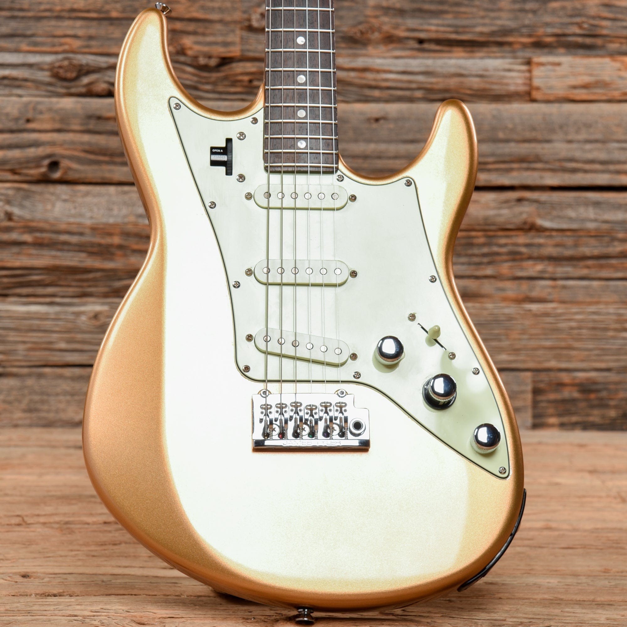 James Tyler Variax 2013 – Chicago Music Exchange