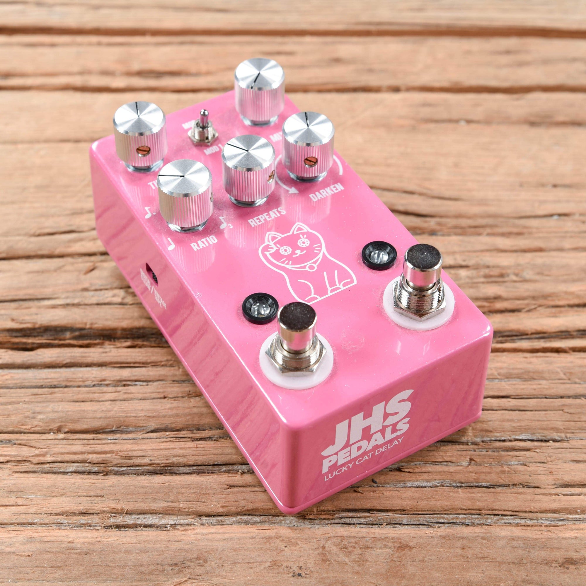 JHS Lucky Cat Delay – Chicago Music Exchange