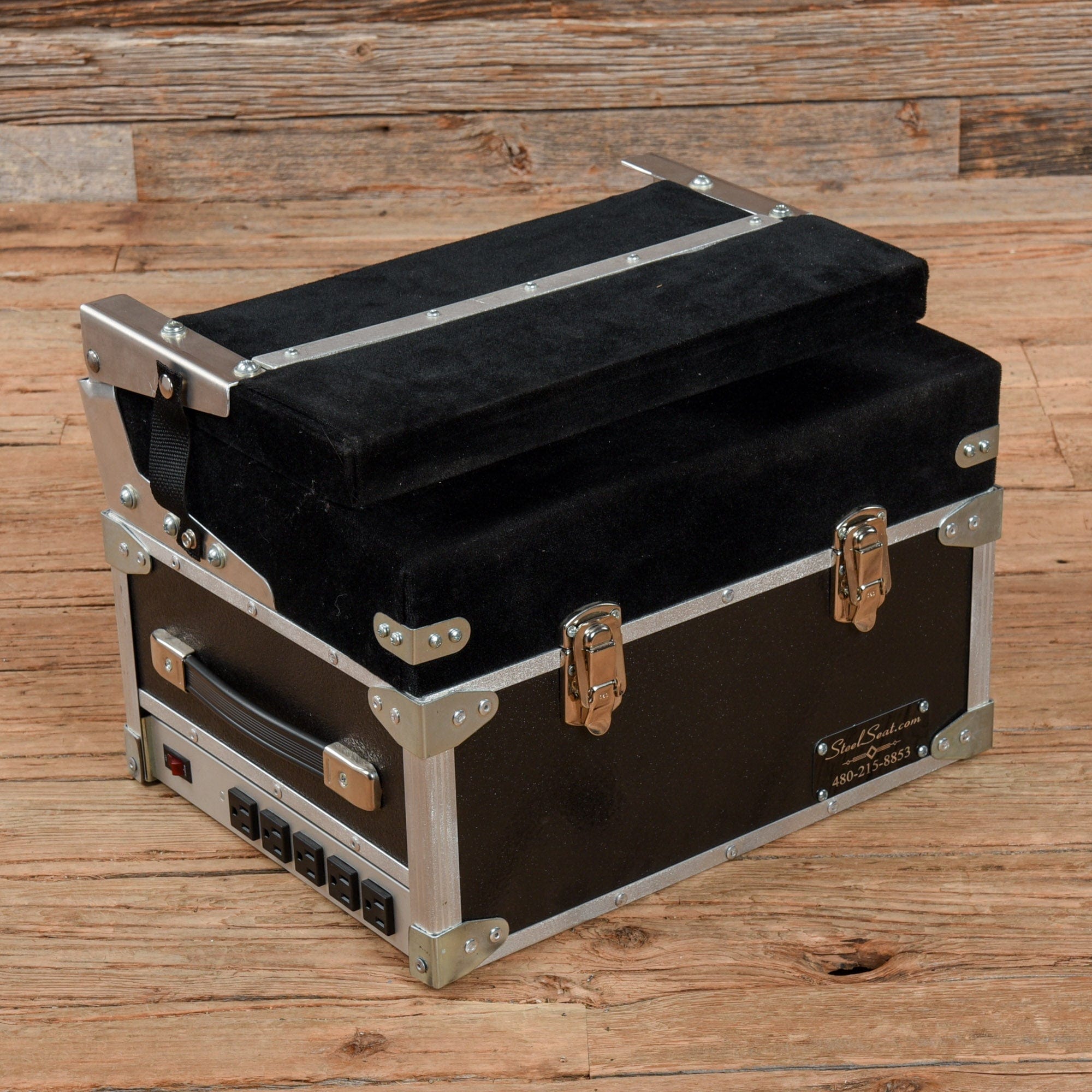 Joe Naylor Steel Seat – Chicago Music Exchange