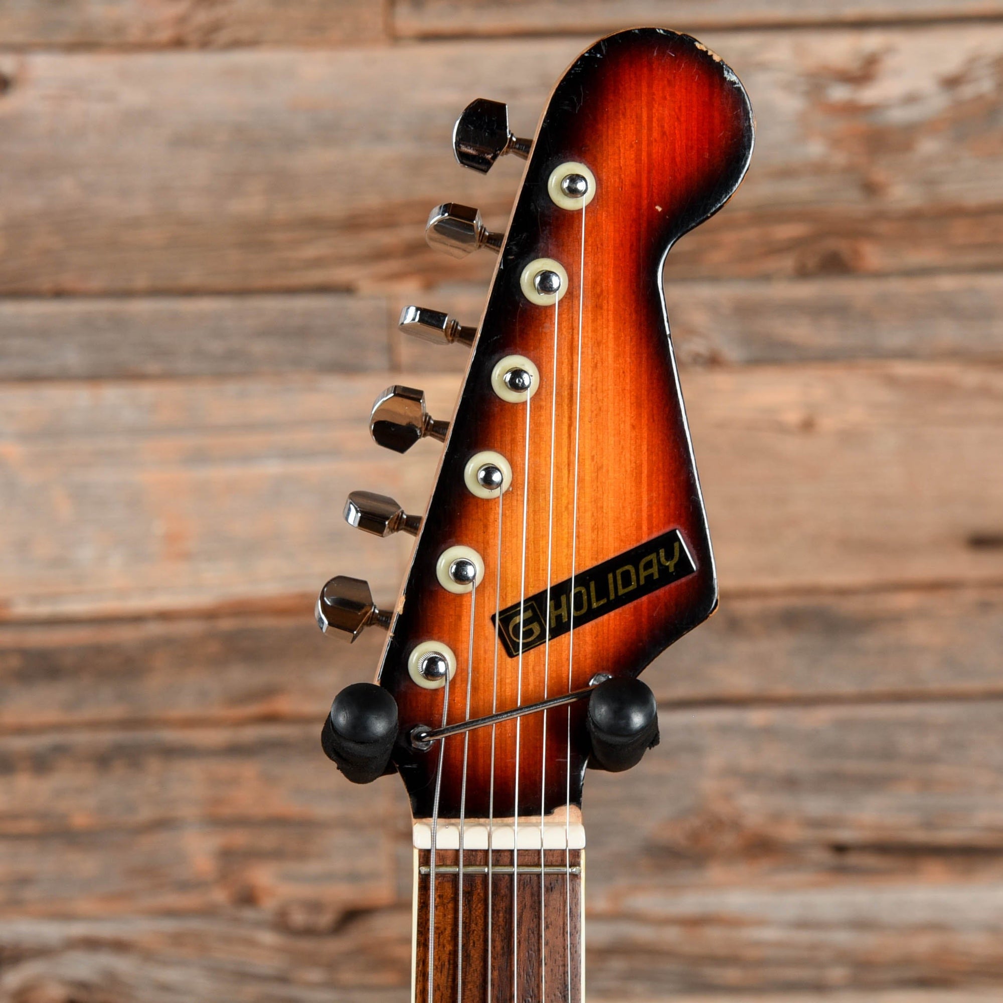 Kawai G Holiday Sunburst 1960s – Chicago Music Exchange