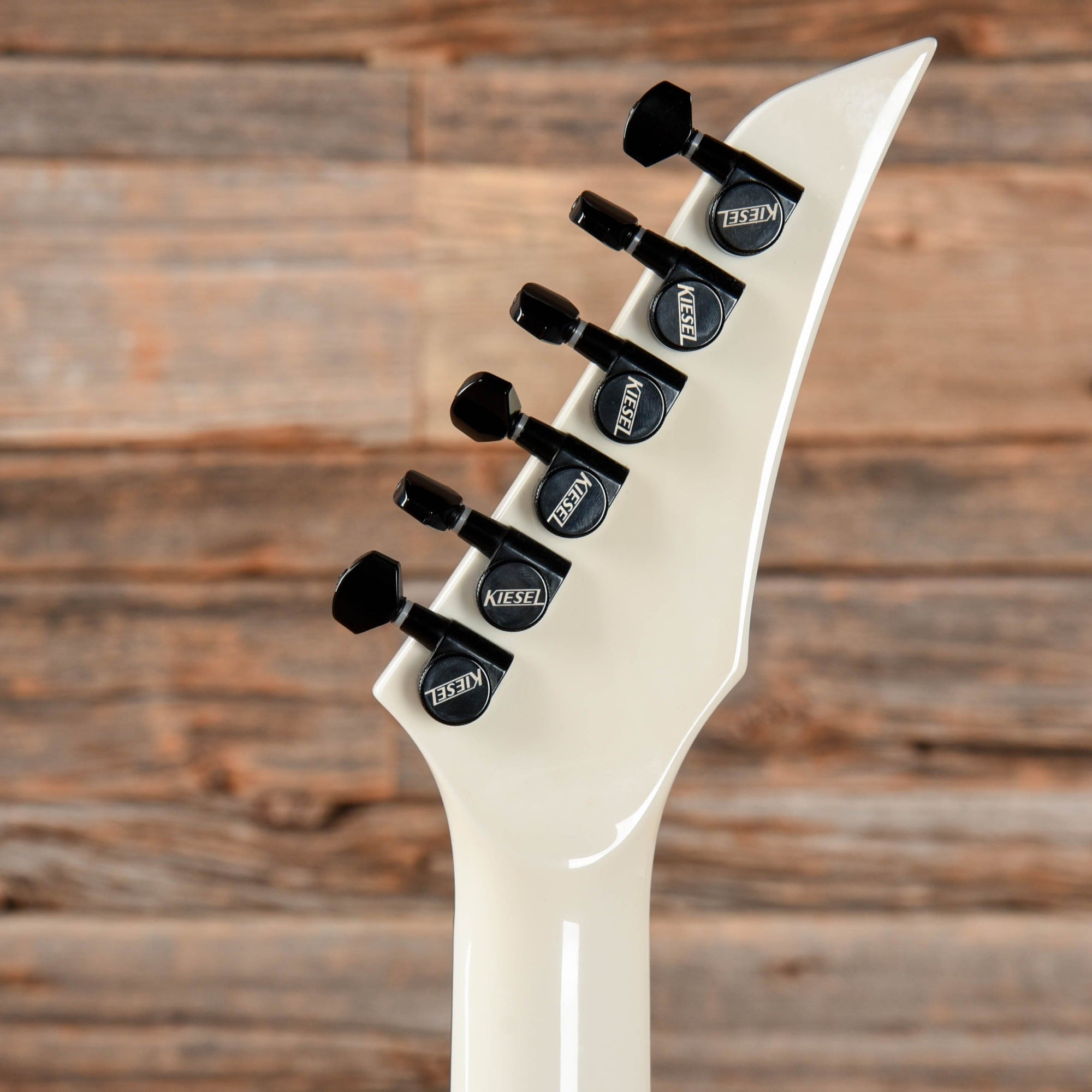 Kiesel DC600 Shell Pink – Chicago Music Exchange