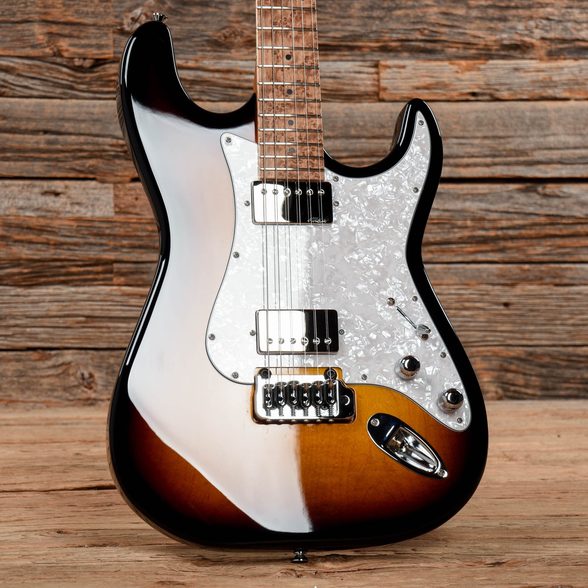 Kiesel Delos Sunburst – Chicago Music Exchange