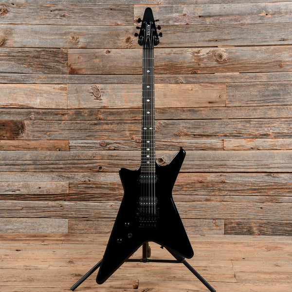 Kiesel V220C Black LEFTY – Chicago Music Exchange