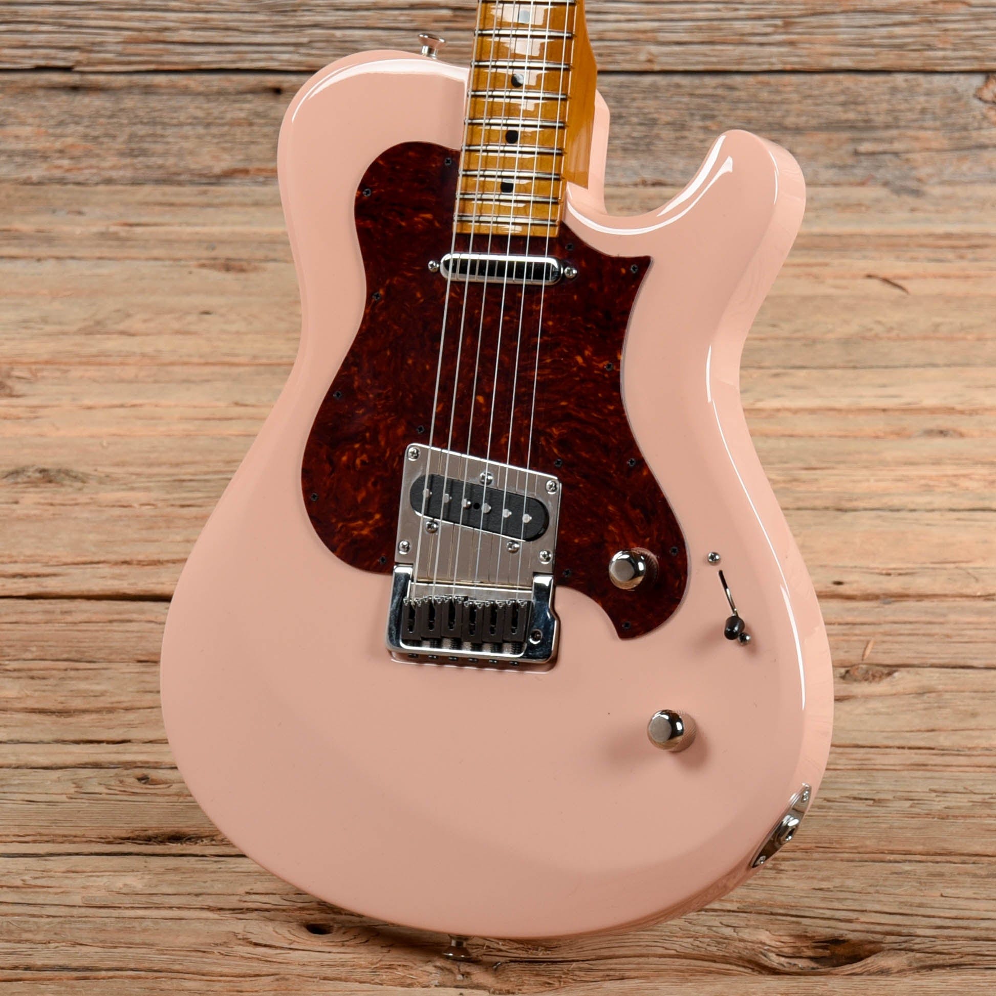 Knaggs Choptank T-Trem Shell Pink – Chicago Music Exchange