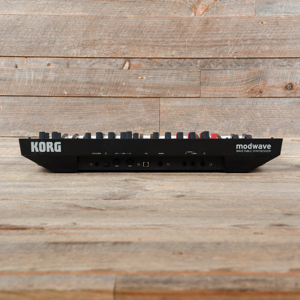 Korg Modwave Wavetable Synthesizer – Chicago Music Exchange