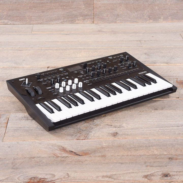 Korg Wavestate Digital Wave Sequencing Synth – Chicago Music Exchange