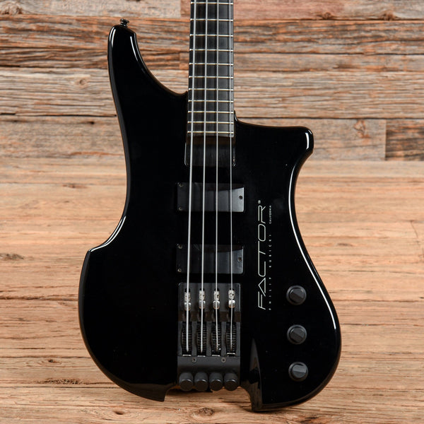 Kubicki Ex Factor Bass Black 1989 – Chicago Music Exchange