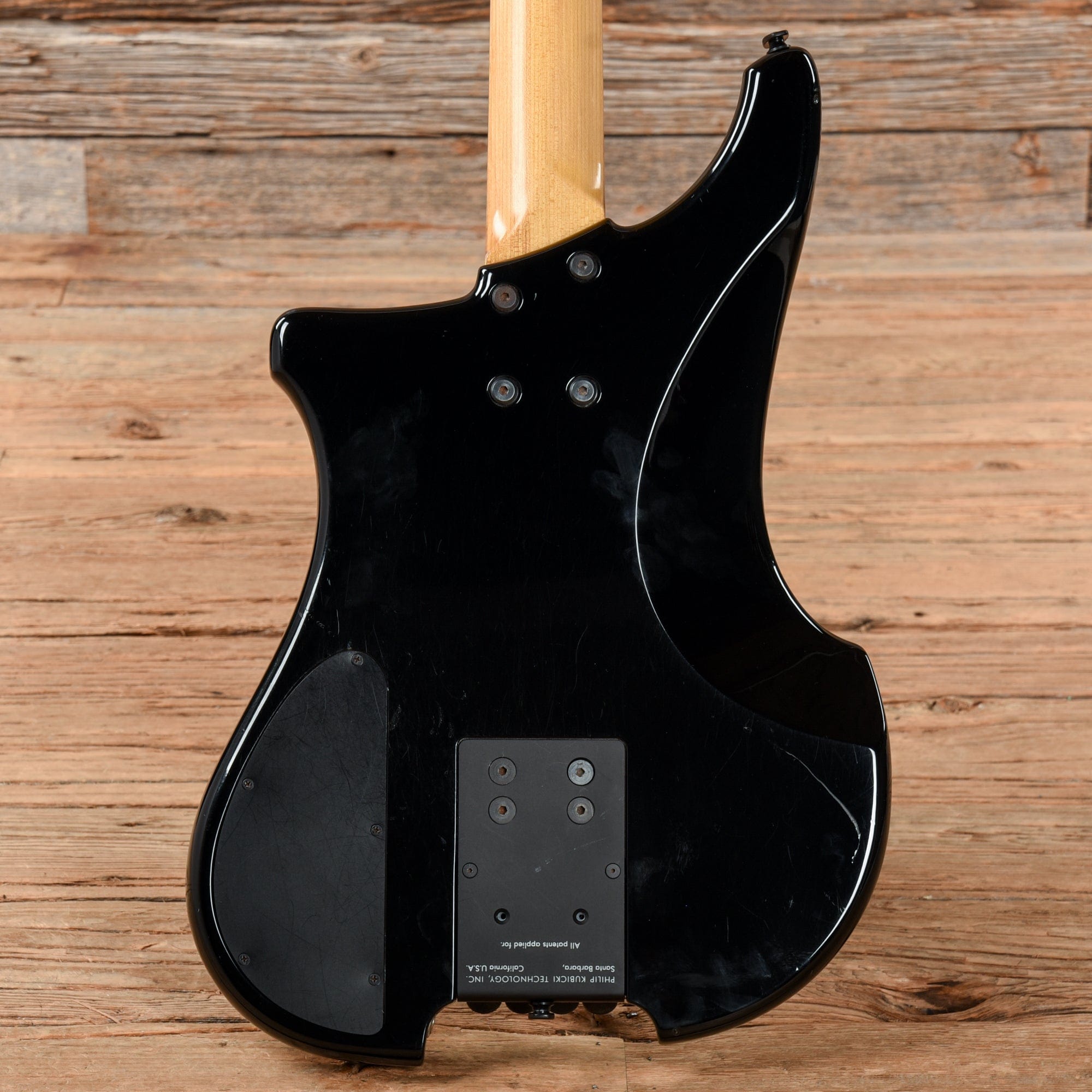 Kubicki Ex Factor Bass Black 1989 – Chicago Music Exchange