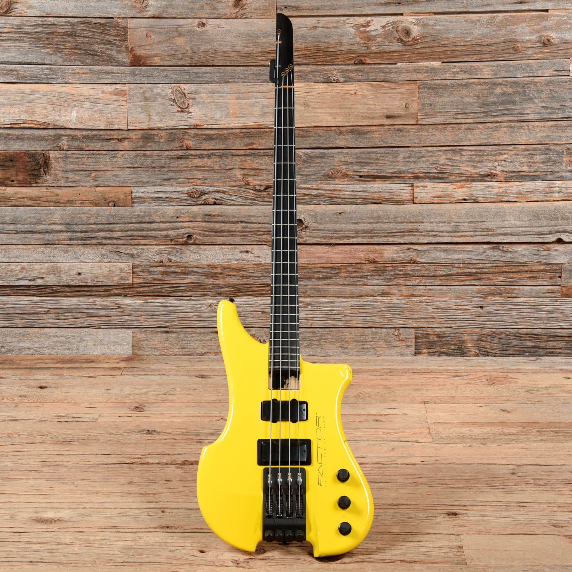 Kubicki Factor Bass Yellow – Chicago Music Exchange