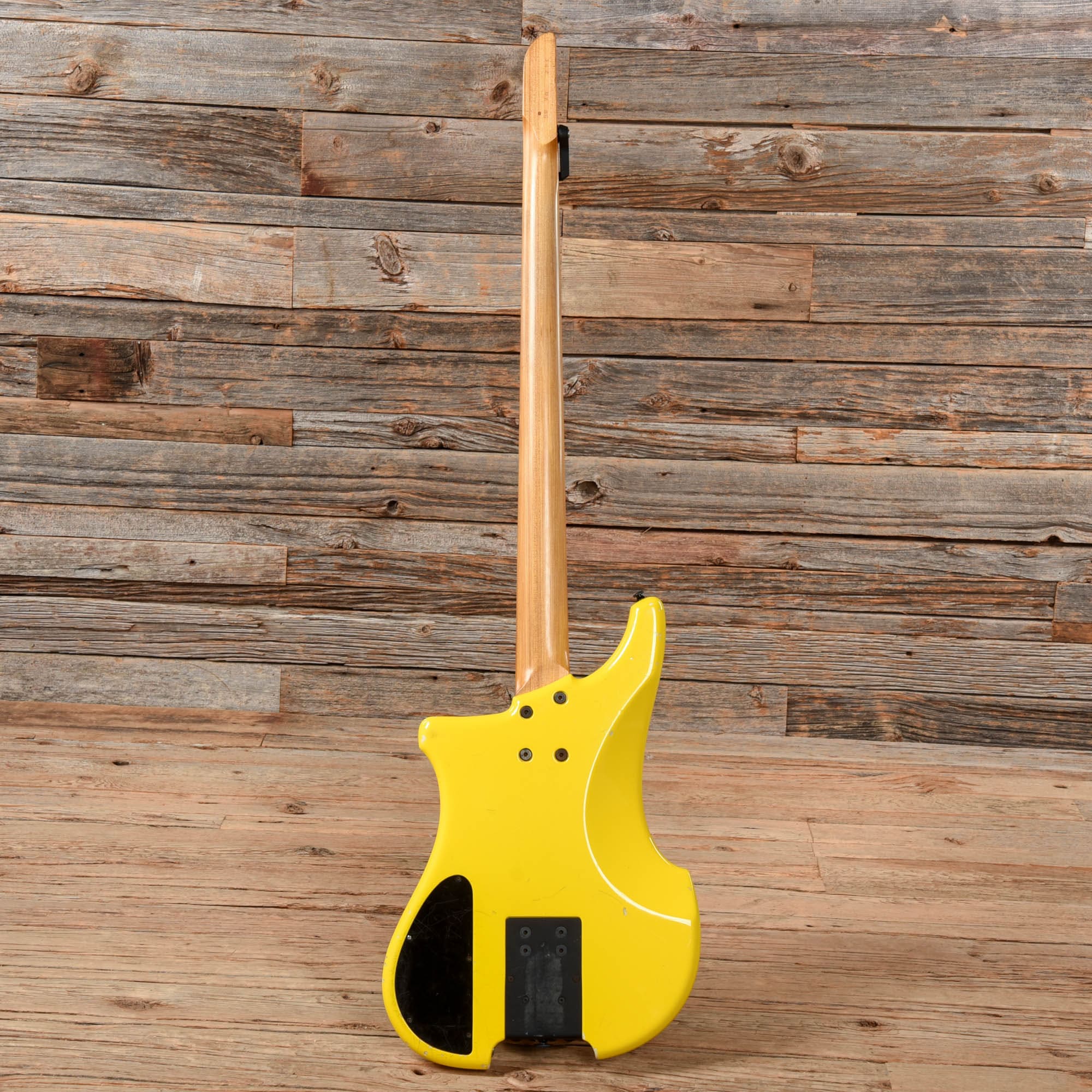 Kubicki Factor Bass Yellow – Chicago Music Exchange