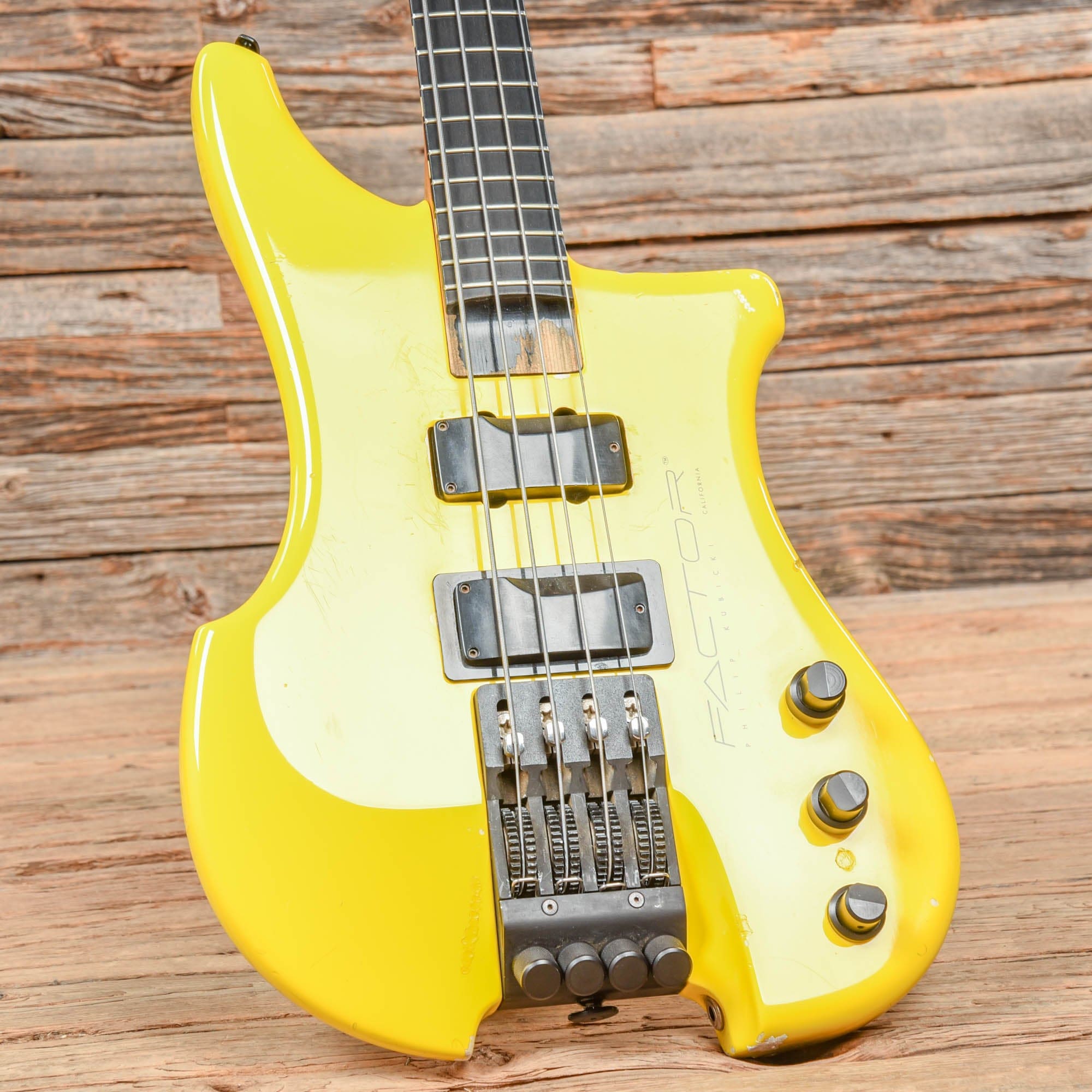 Kubicki Factor Bass Yellow – Chicago Music Exchange