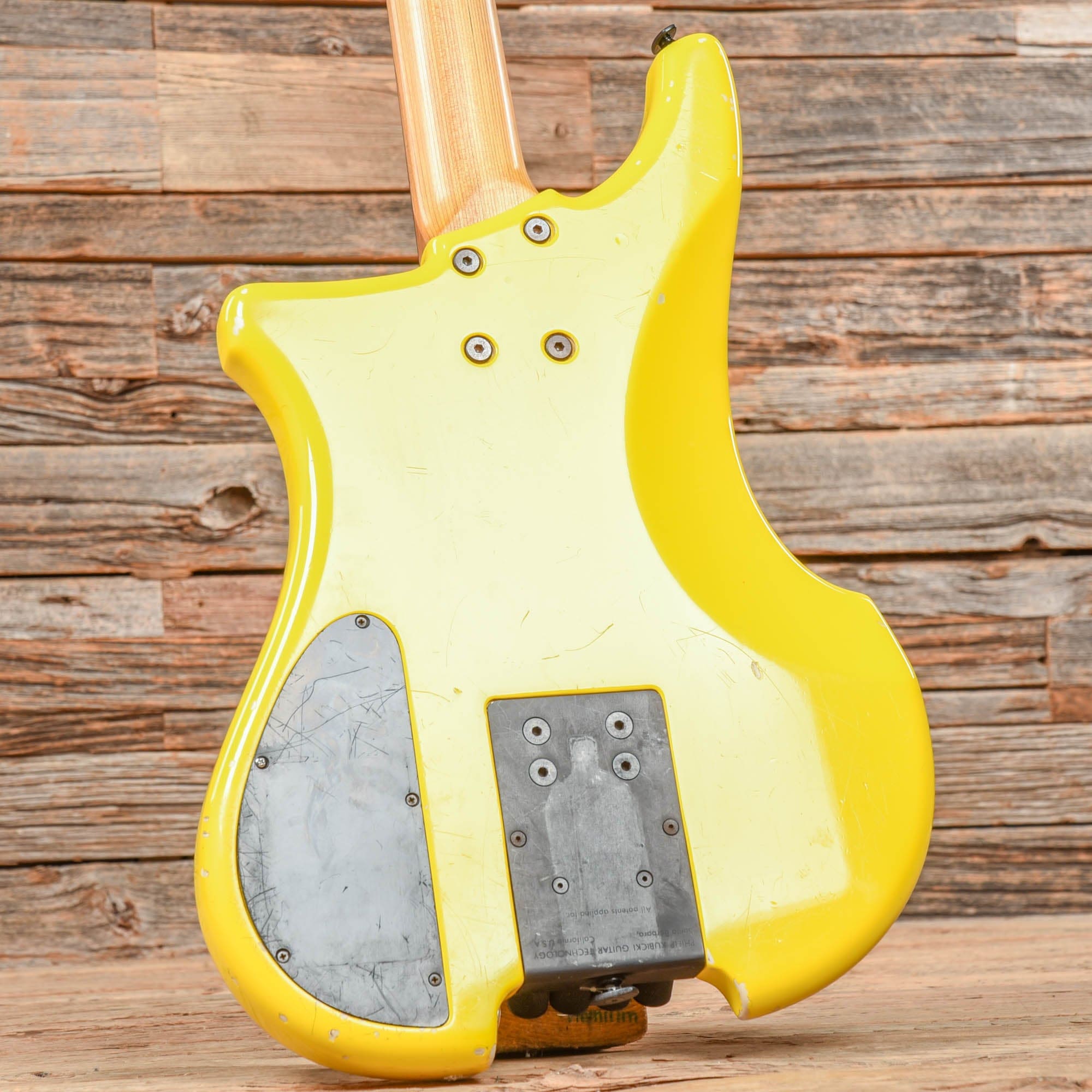 Kubicki Factor Bass Yellow – Chicago Music Exchange