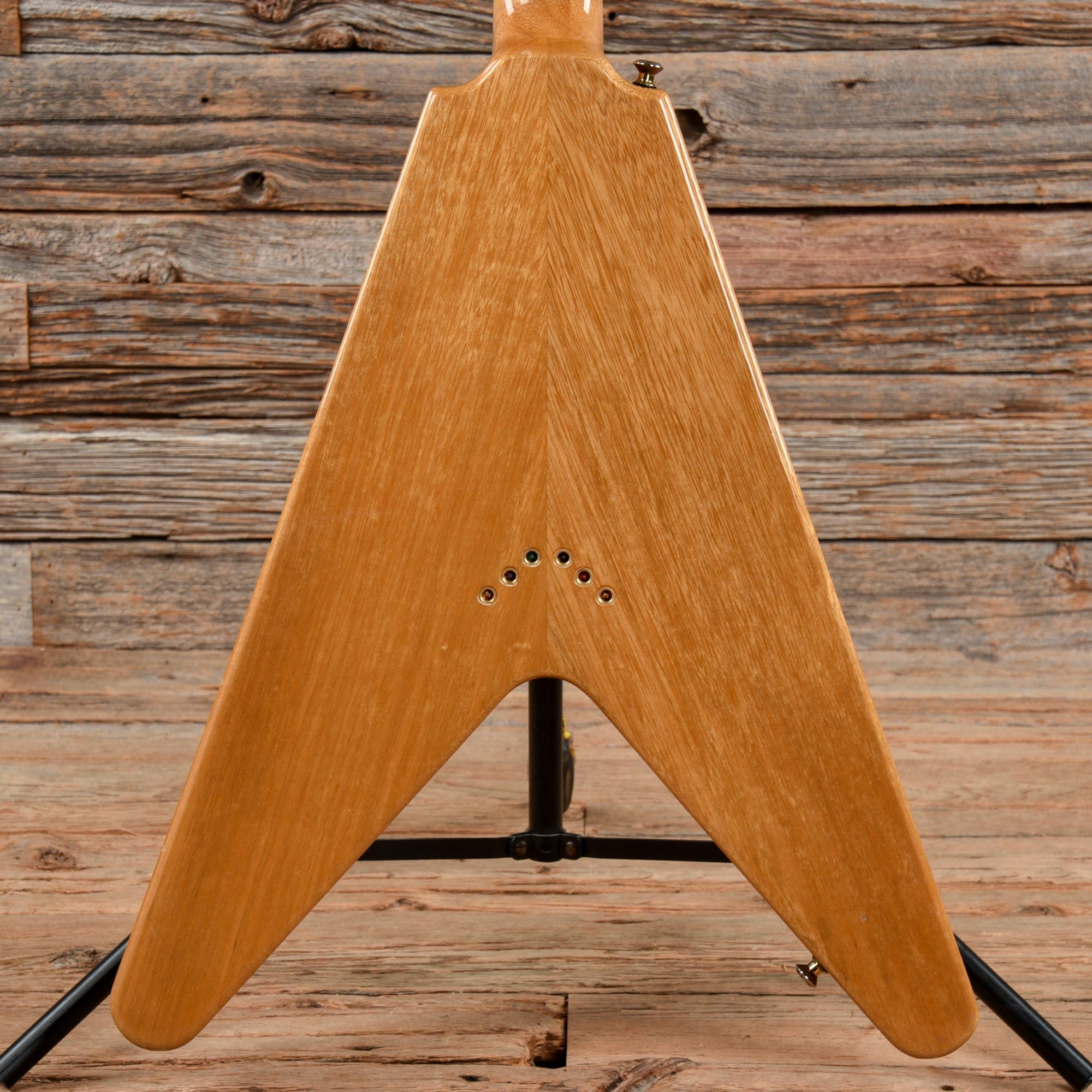 Kurt Wilson Korina Flying V Natural – Chicago Music Exchange