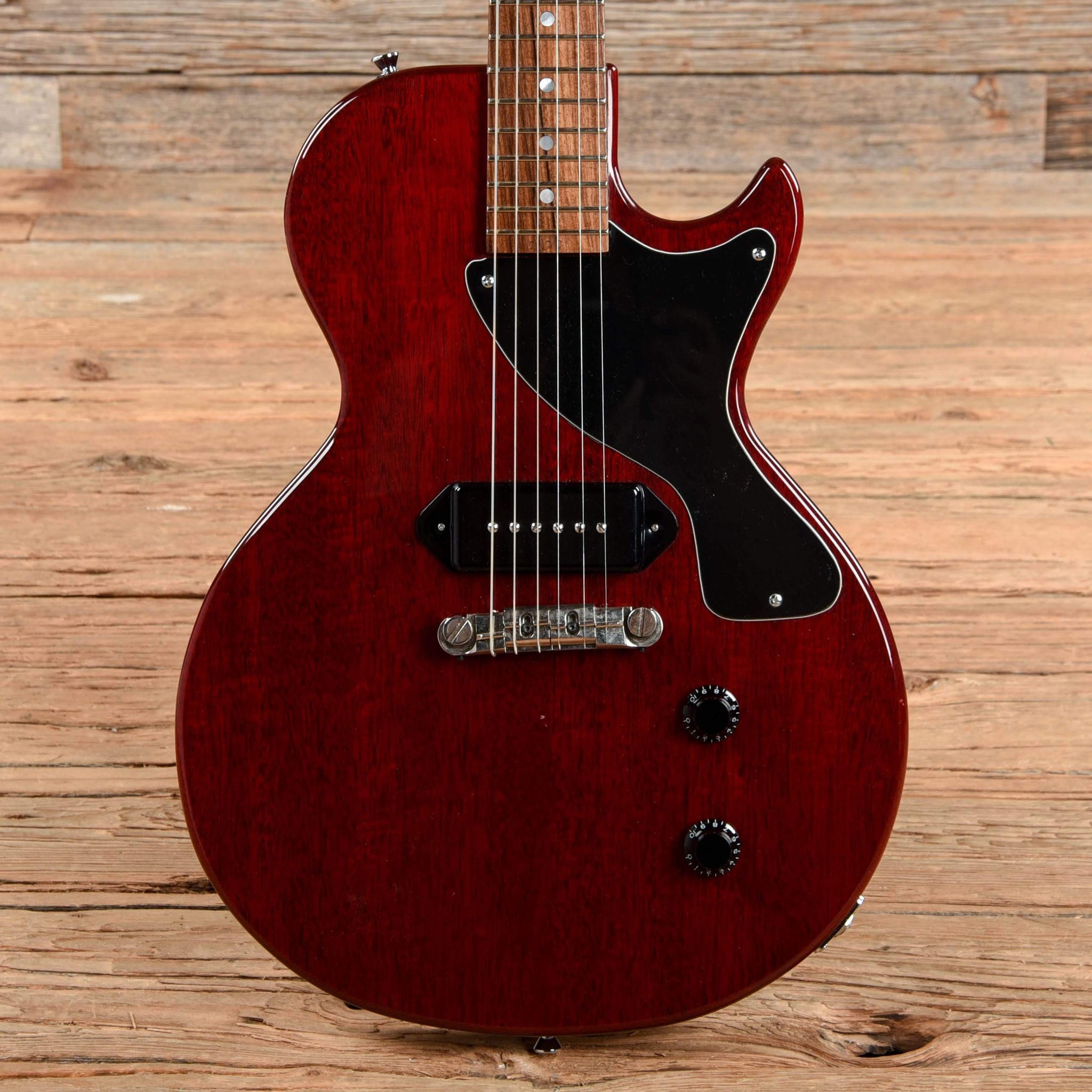 Kurt Wilson Singlecut Junior Cherry – Chicago Music Exchange