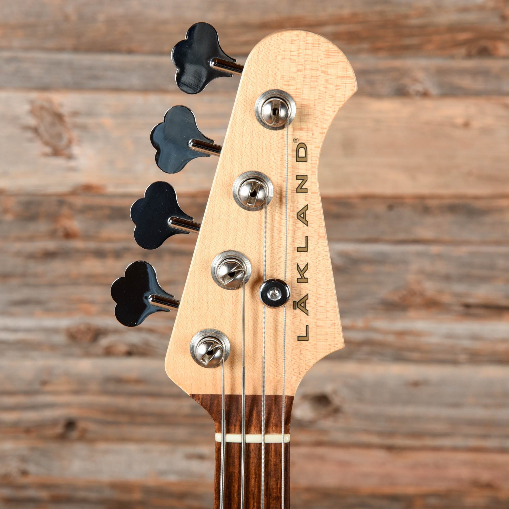 Lakland 44-94 Sunburst 2012 – Chicago Music Exchange