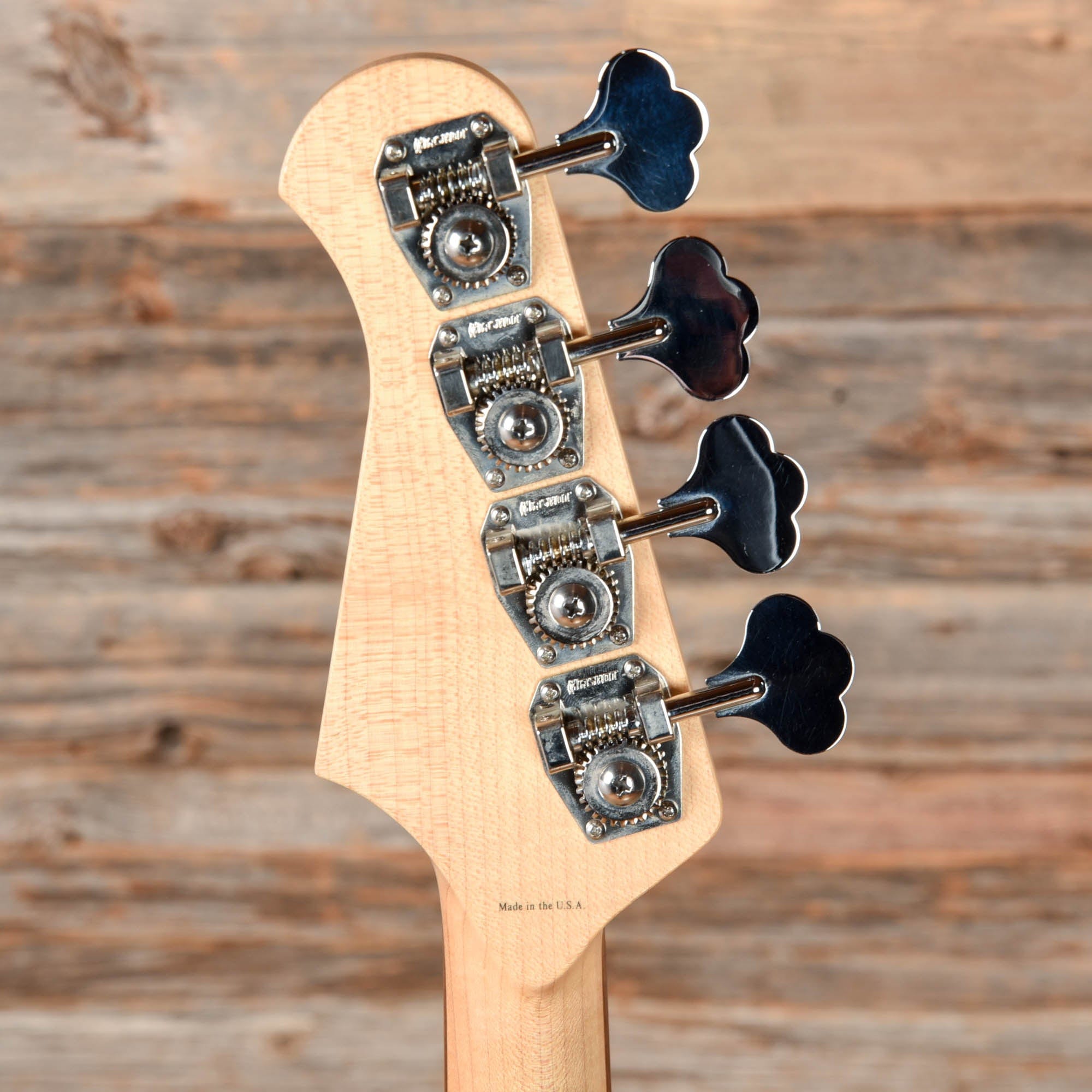 Lakland 44-94 Sunburst 2012 – Chicago Music Exchange
