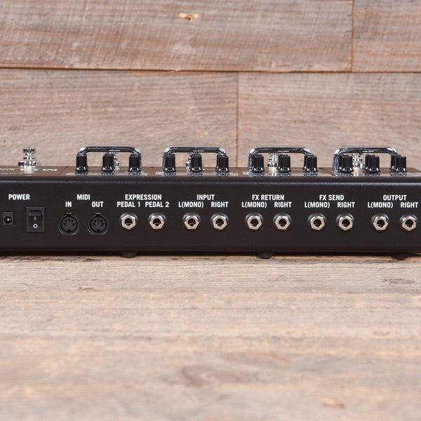 Line 6 M13 Stompbox Modeler – Chicago Music Exchange