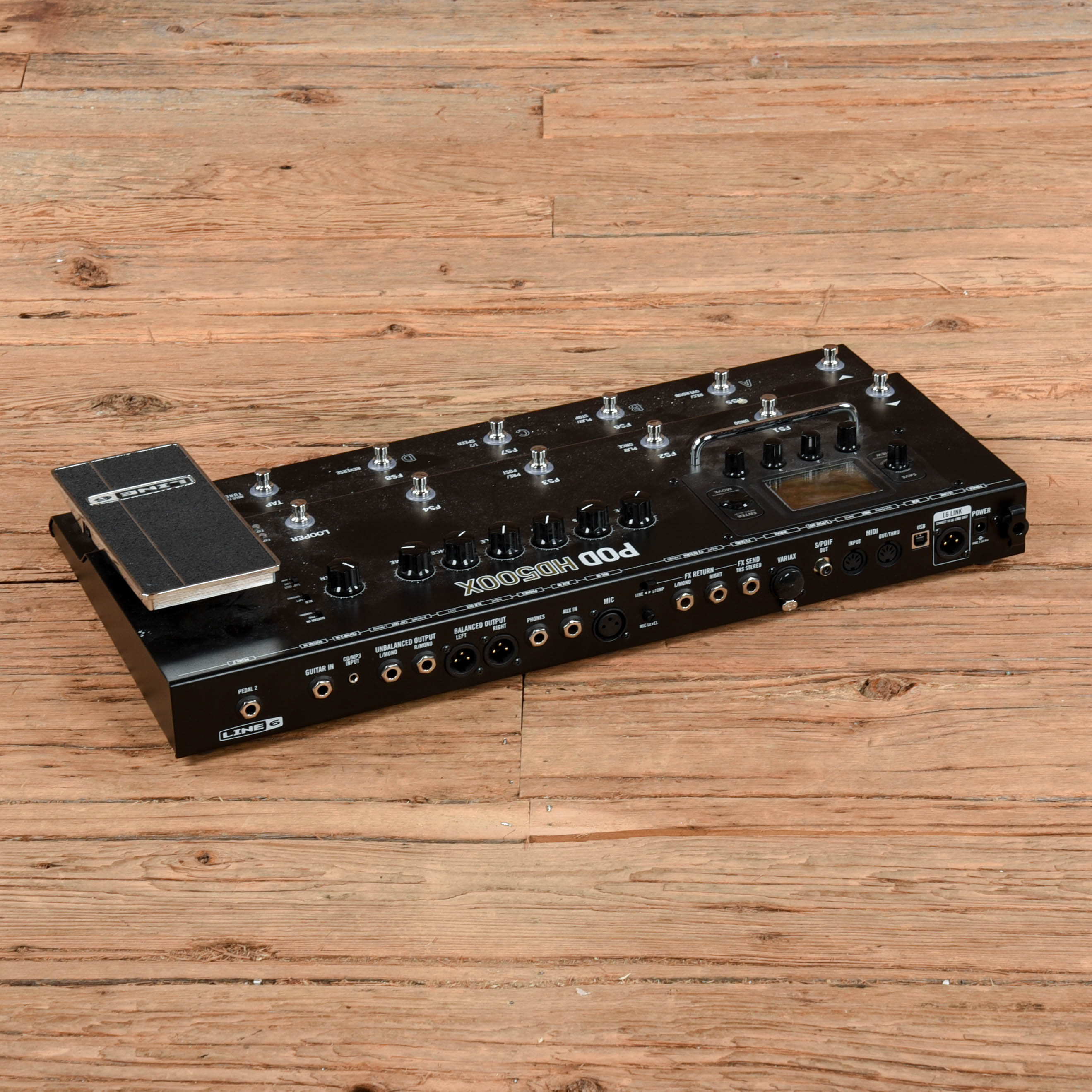Line 6 POD HD500X Multi-Effect and Amp Modeler – Chicago Music Exchange