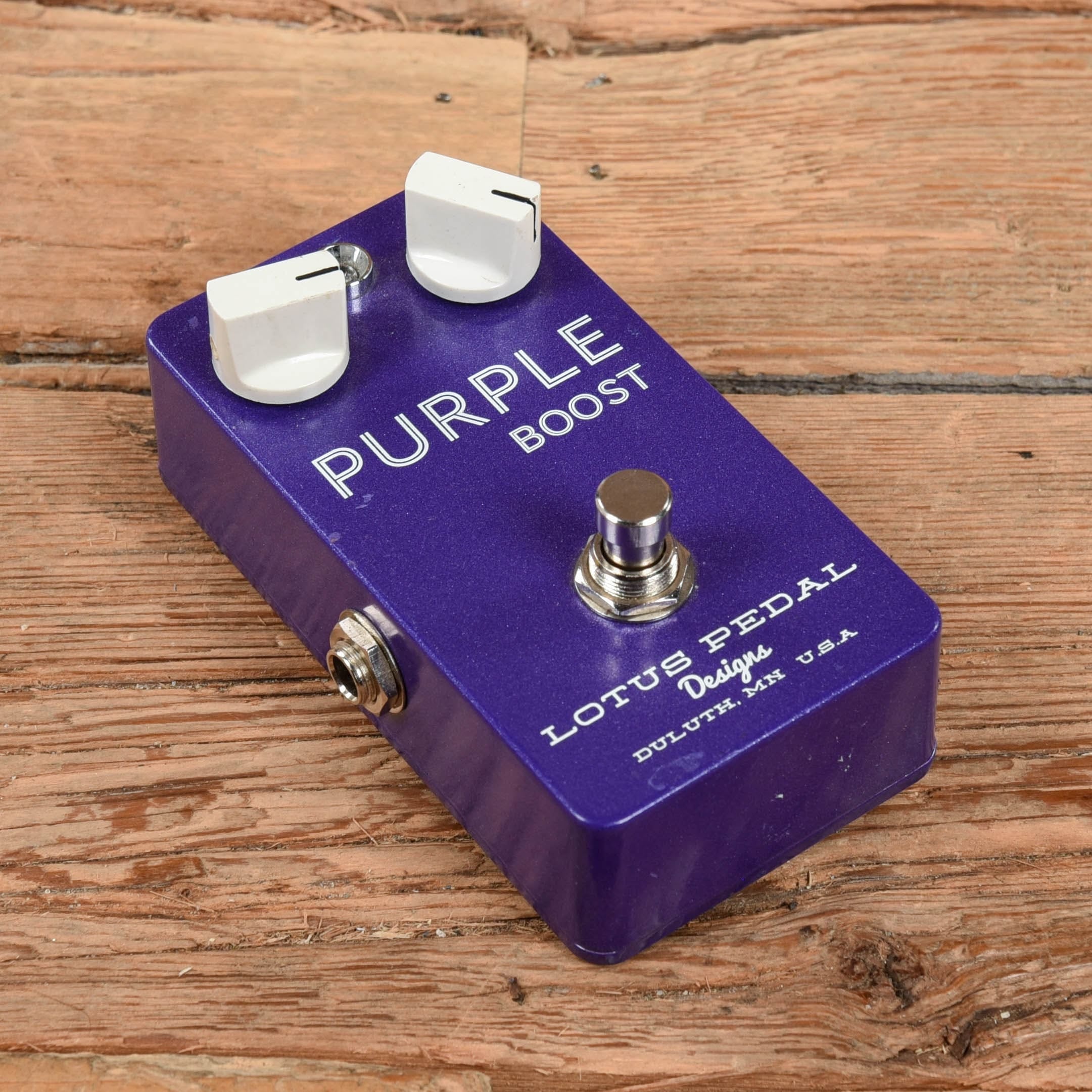Lotus Pedal Designs Purple Boost – Chicago Music Exchange