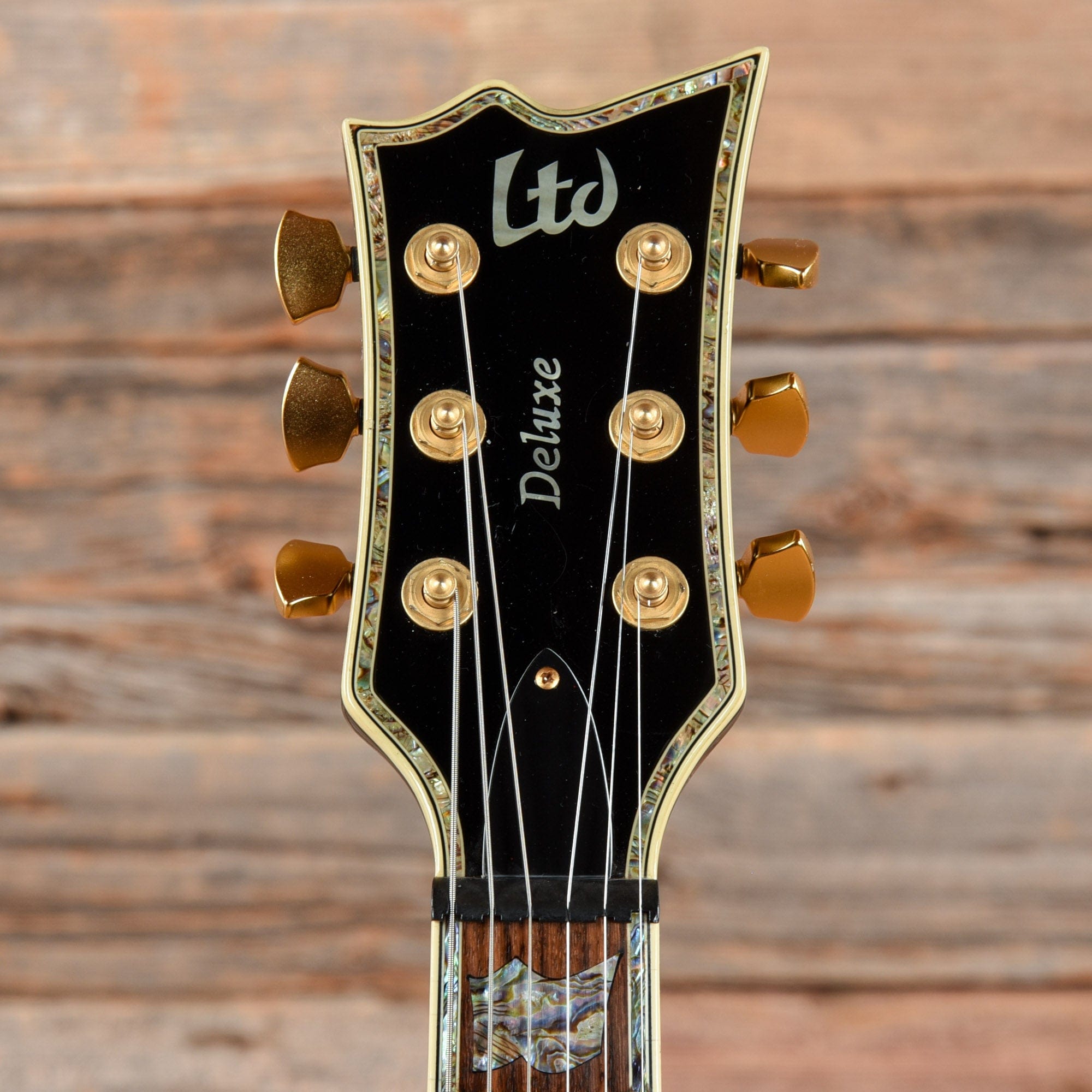 LTD EC-1000 Deluxe Black – Chicago Music Exchange