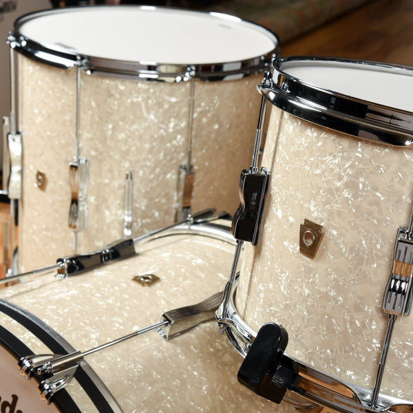 Ludwig Classic Maple 13/16/22 3pc. Drum Kit Vintage White Marine w/Bow ...