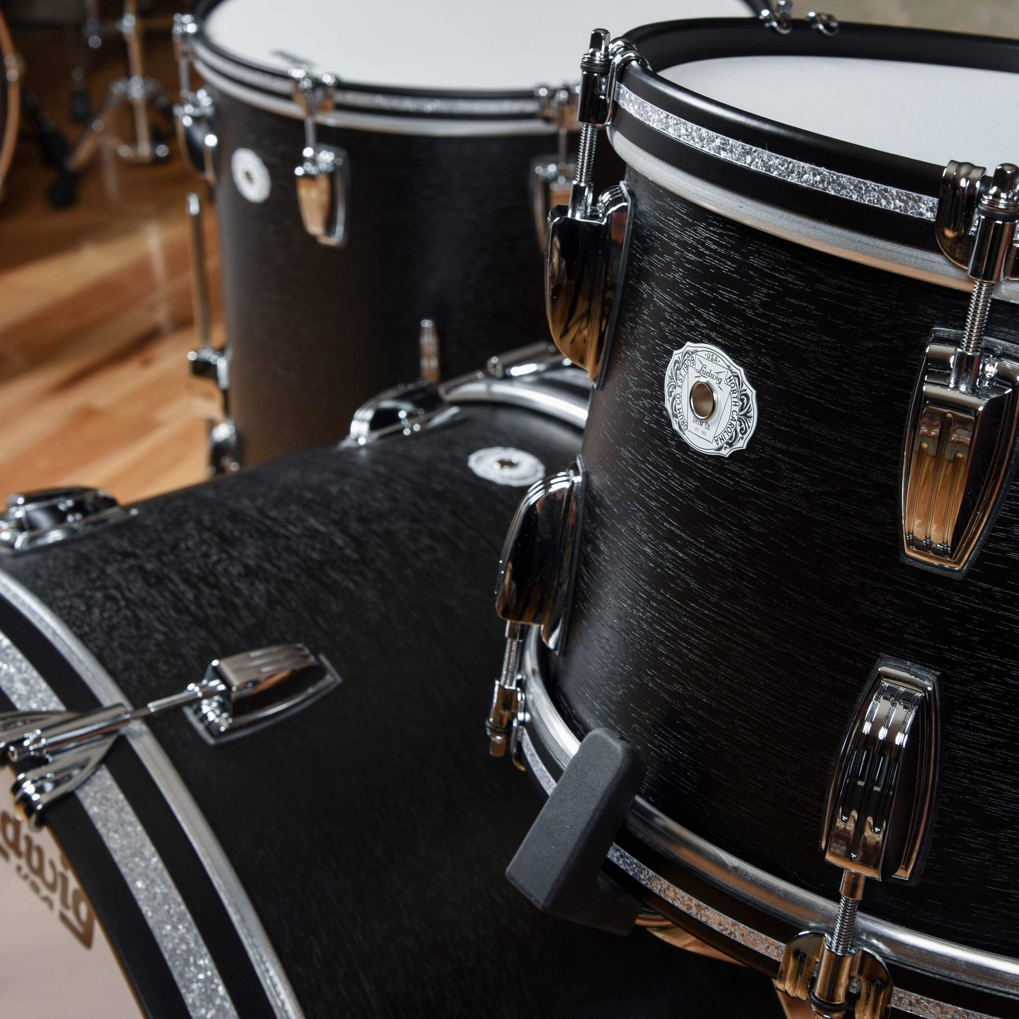 Ludwig Legacy Mahogany 13/16/24 3pc. Drum Kit Black Cat Limited Editio ...