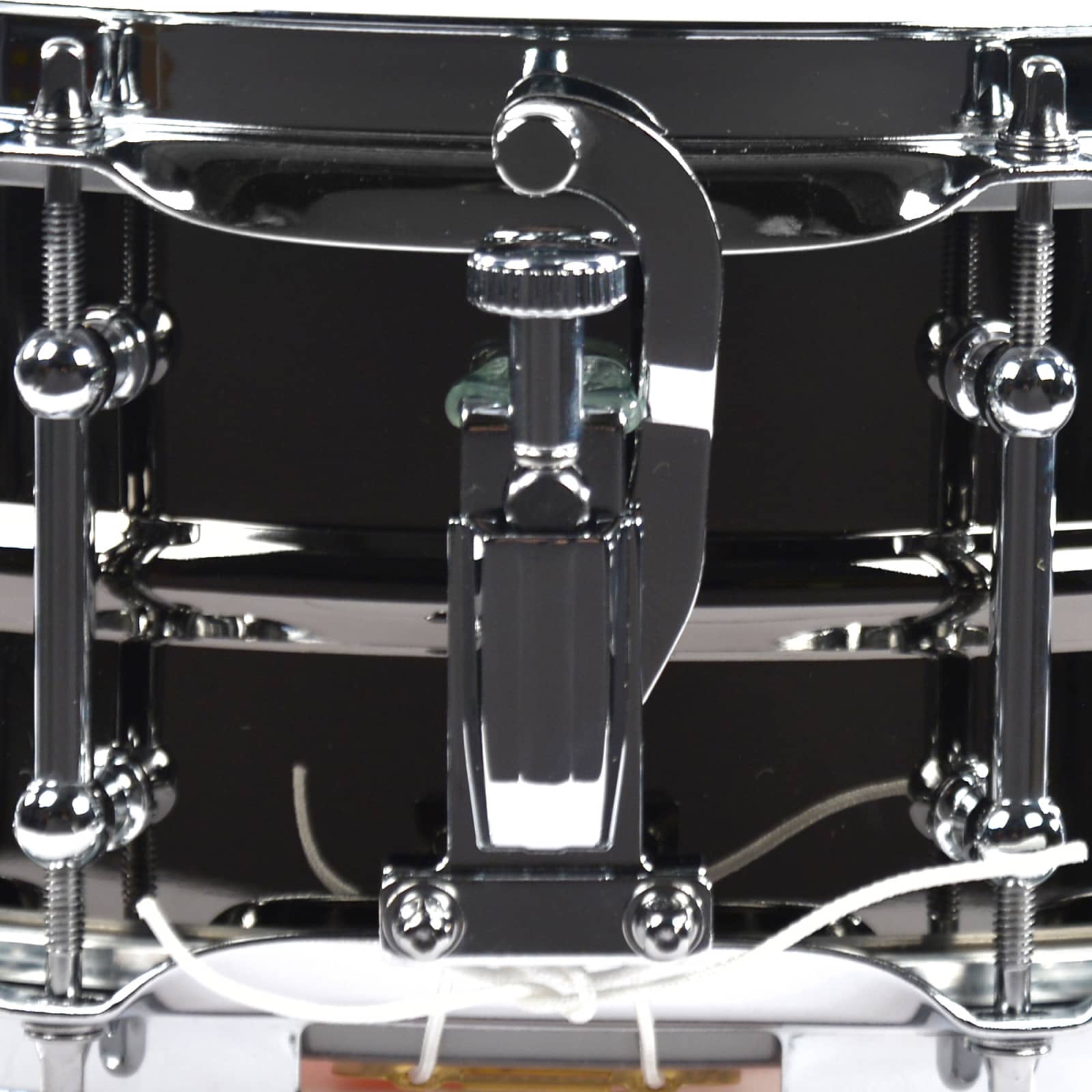 Ludwig 5.5x14 Black Magic Snare Drum w/Chrome Hdw – Chicago Music Exchange