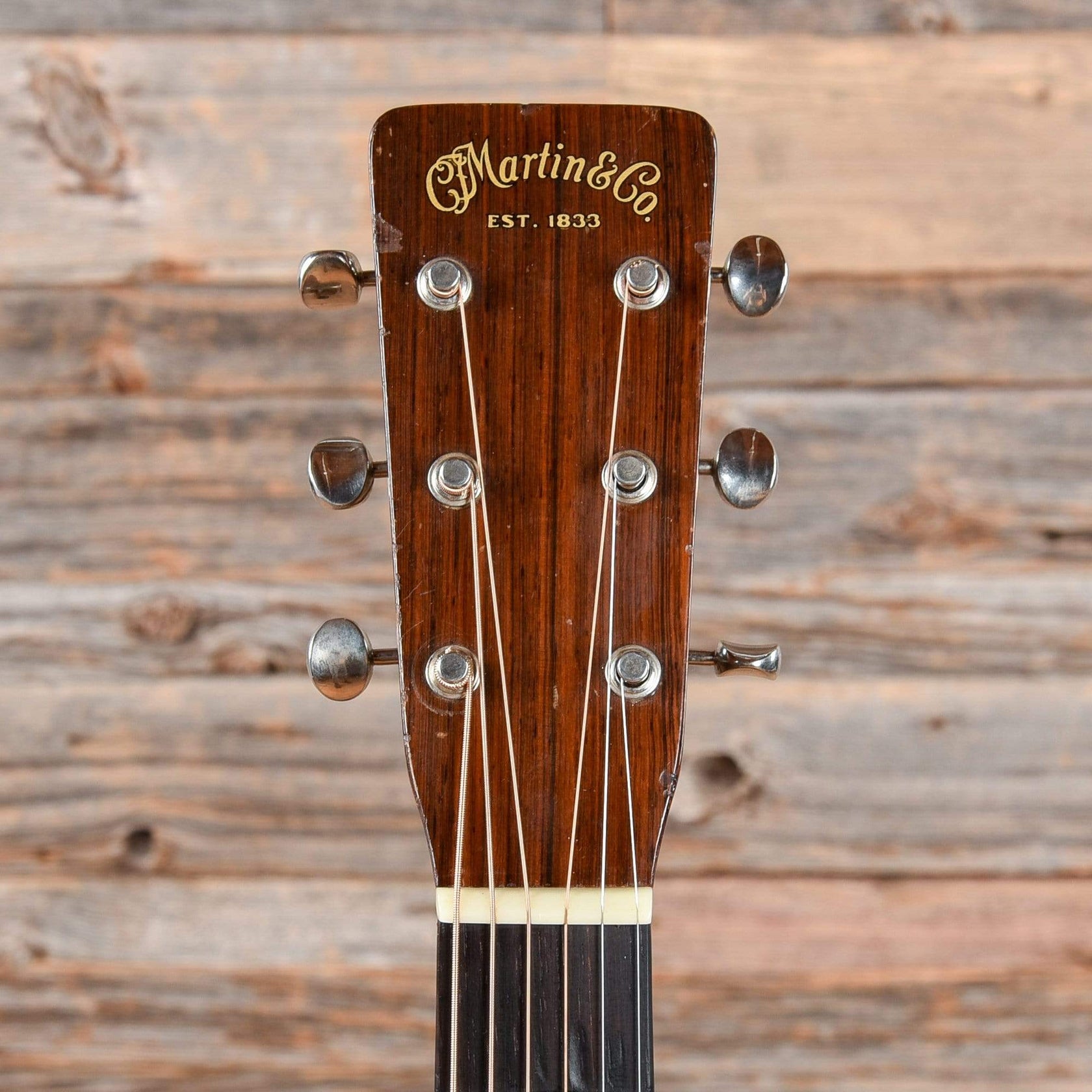Martin D-18 Natural 1955 – Chicago Music Exchange