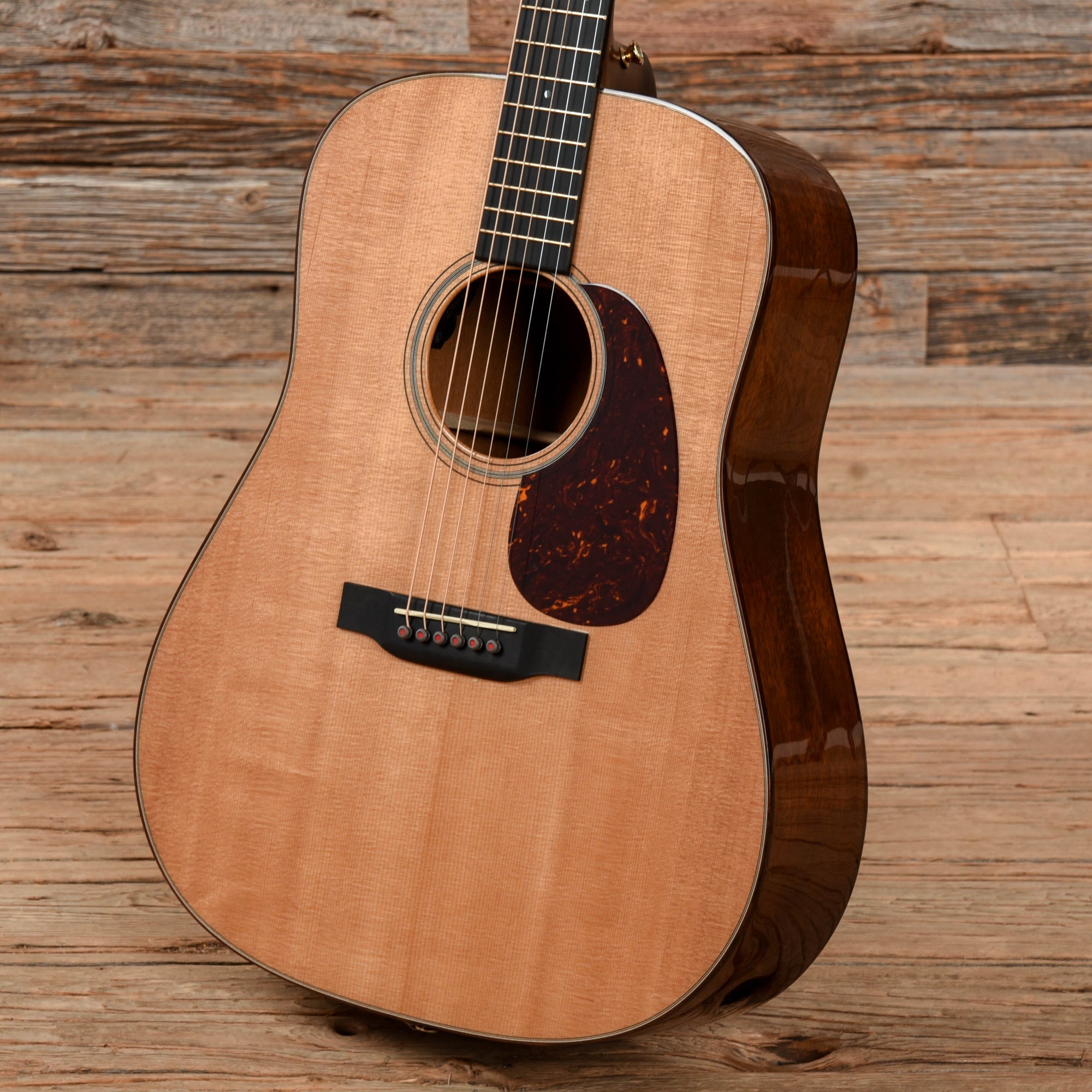 Martin D-18E Modern Deluxe Natural w/Fishman Aura VT Blend – Chicago ...